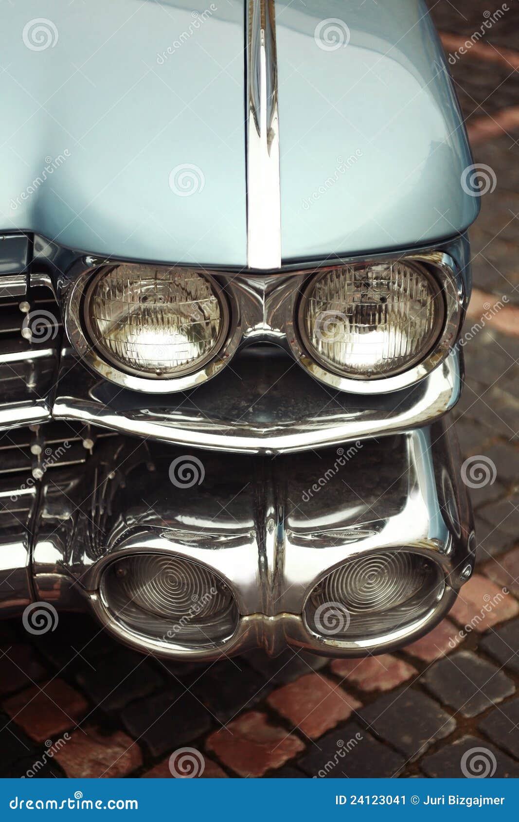 Ancient American Well-known Car Stock Image - Image of luxury, antique ...