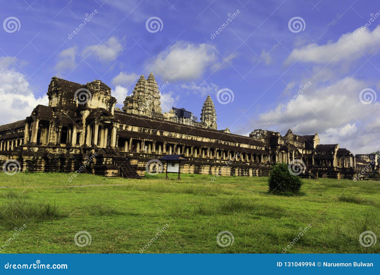 Ancient Angkor Wat Ruin Place Stock Photo - Image of siem, heritage ...