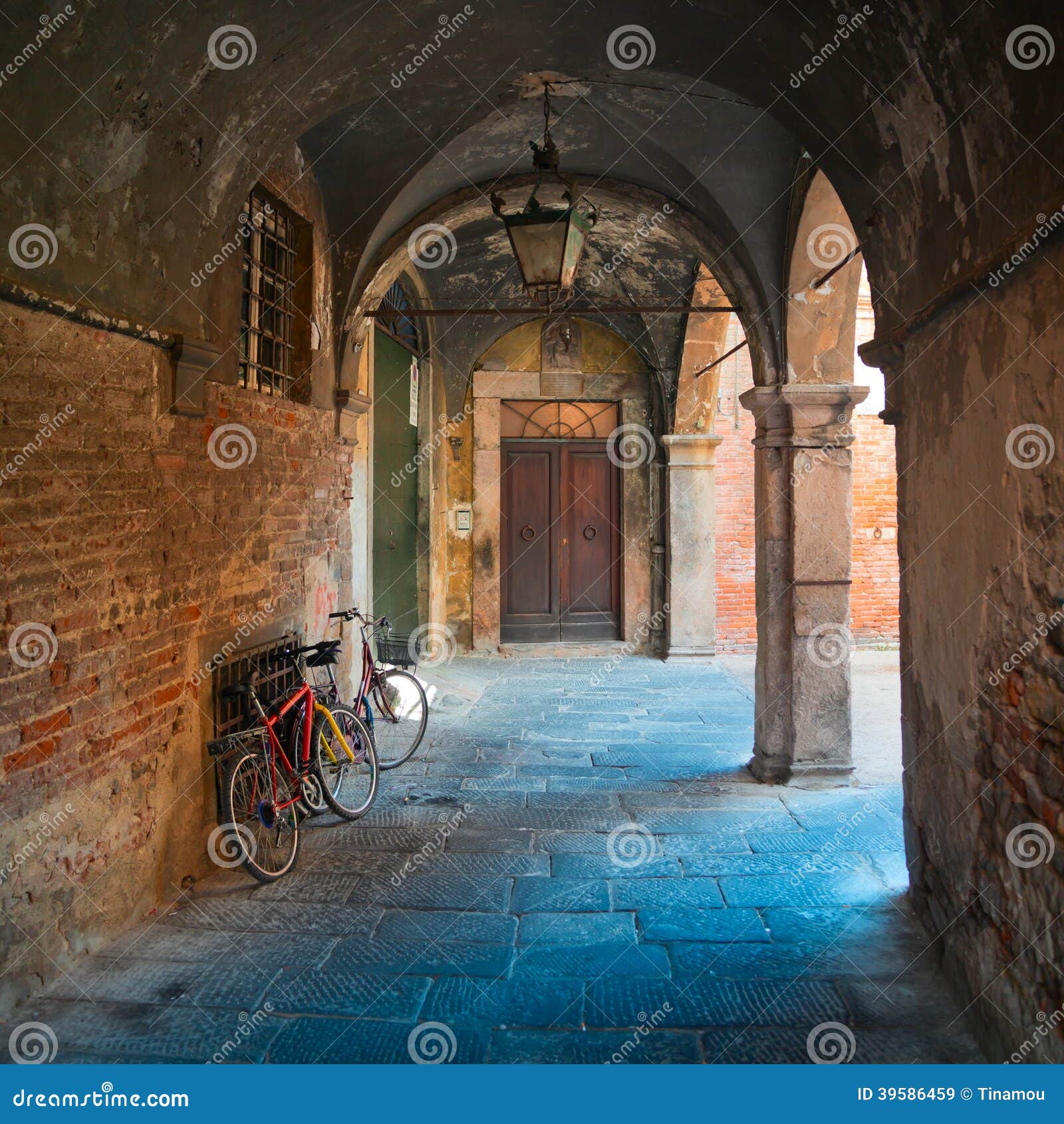 Ancient Arcade & Bikes in Lucca, Tuscany, Square Stock Image - Image of ...