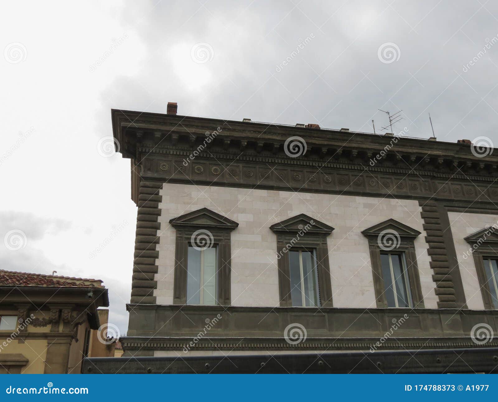 Ancient Architecture in Florence Editorial Stock Photo - Image of ...