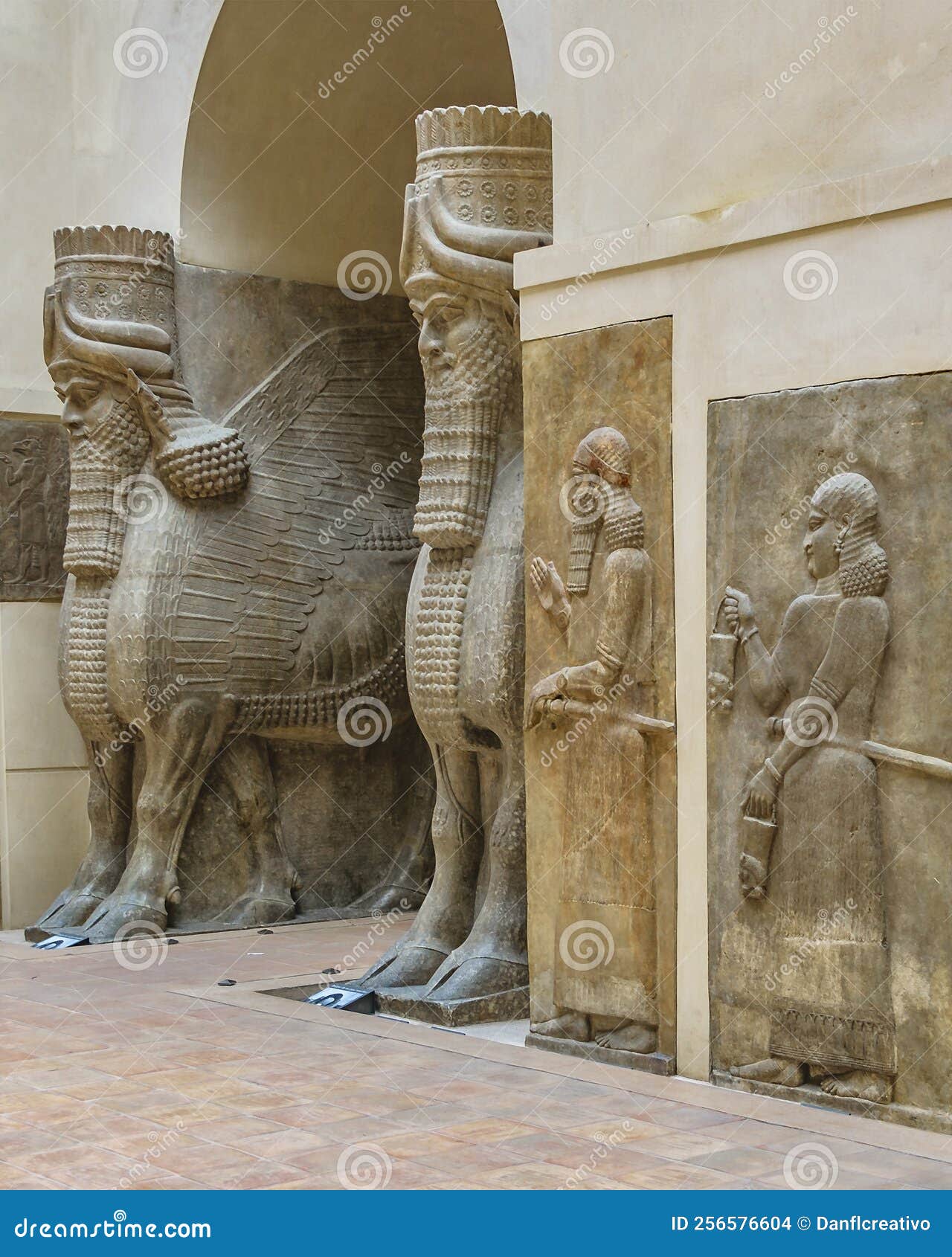 Ancient Assyrian Sculptures at Museum Editorial Stock Image - Image of ...