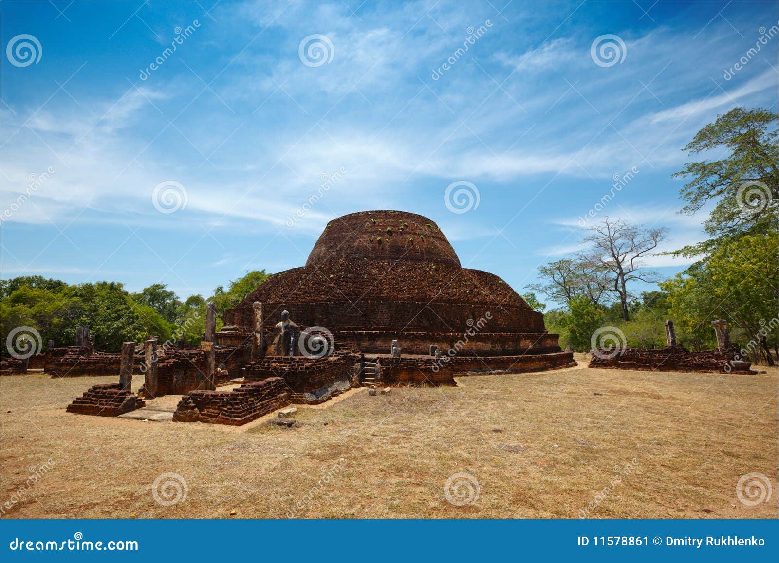 Pabula Vihara Parakramabahu Vihara In The Ancient City Polonnaruwa, Sri ...