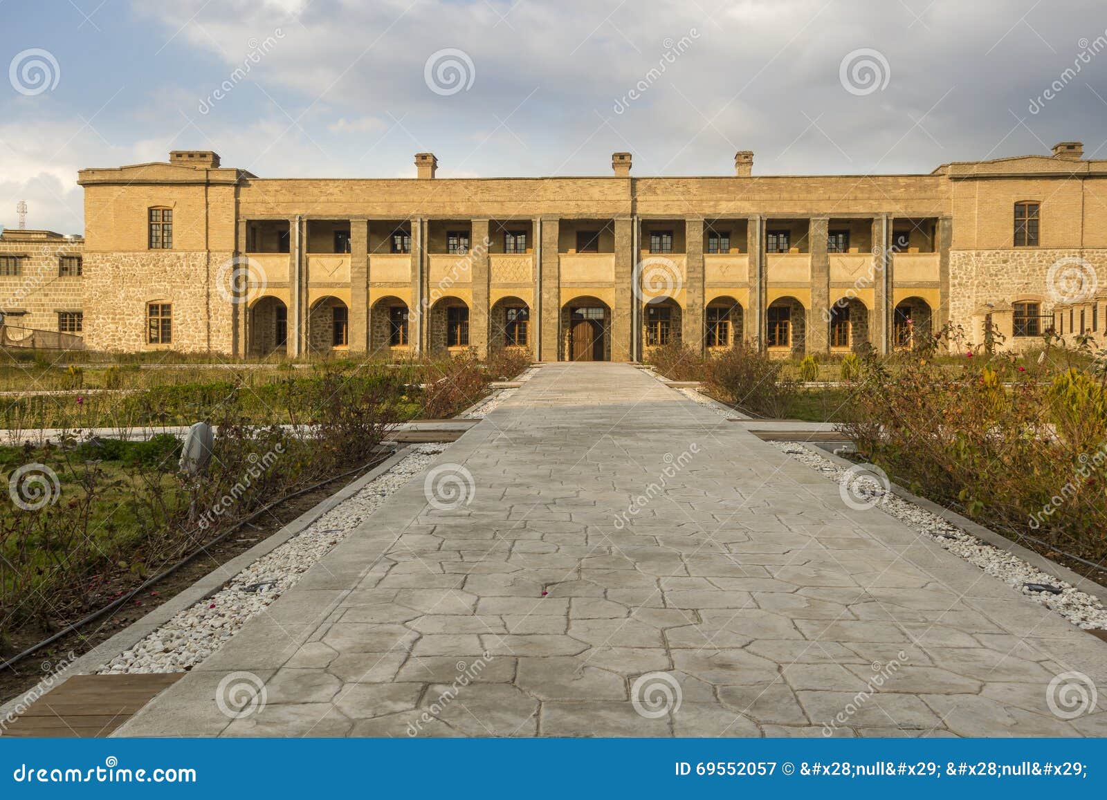 Ancient building in Iraq stock image. Image of fort, architecture ...