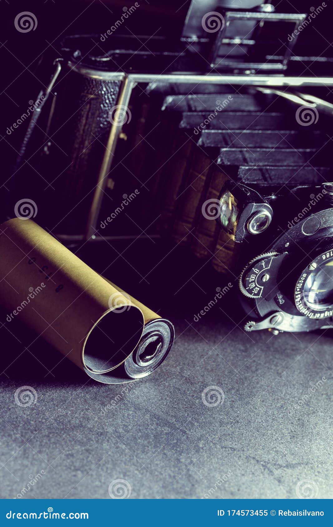 Ancient camera with film stock image. Image of viewfinder - 174573455