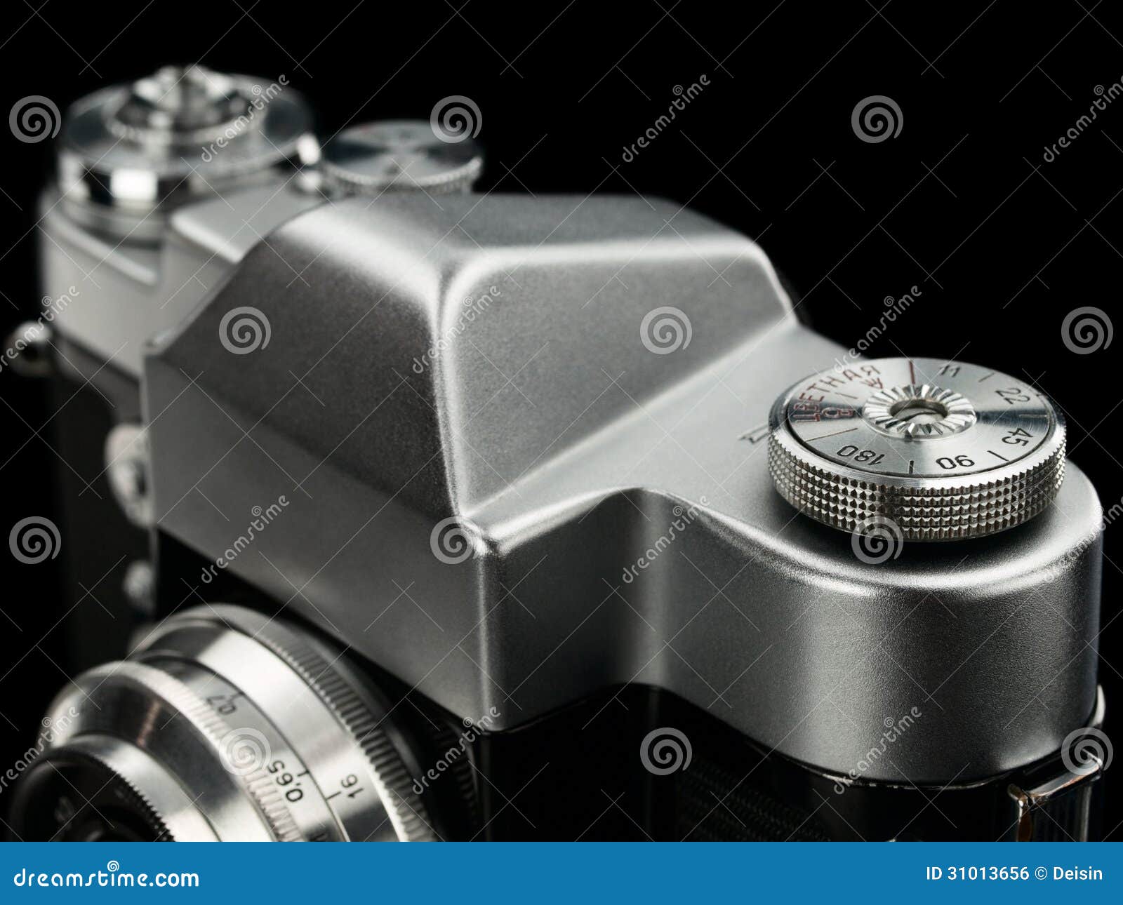 The ancient camera stock photo. Image of focus, objective - 31013656