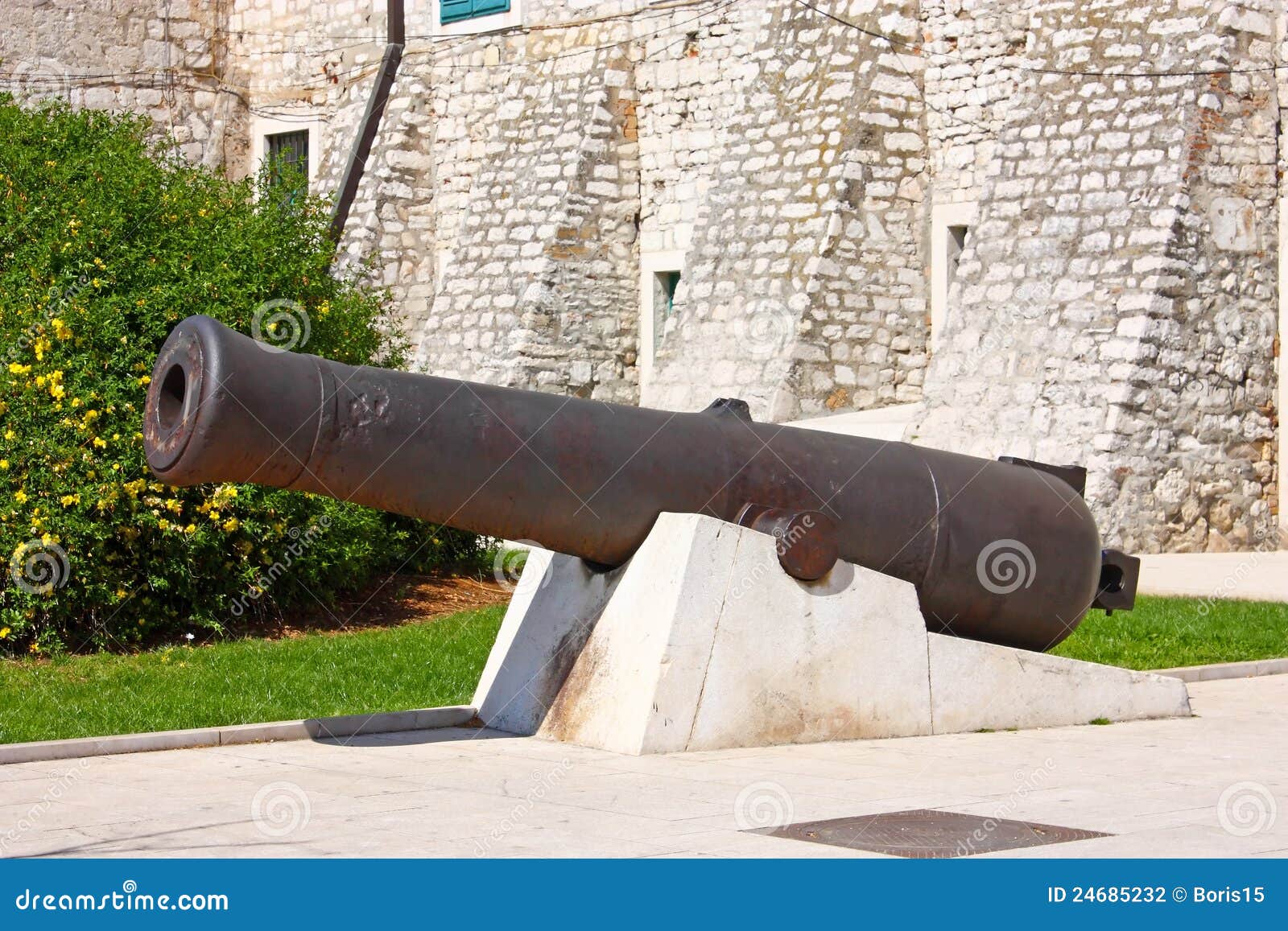Ancient cannon stock photo. Image of military, metal - 24685232