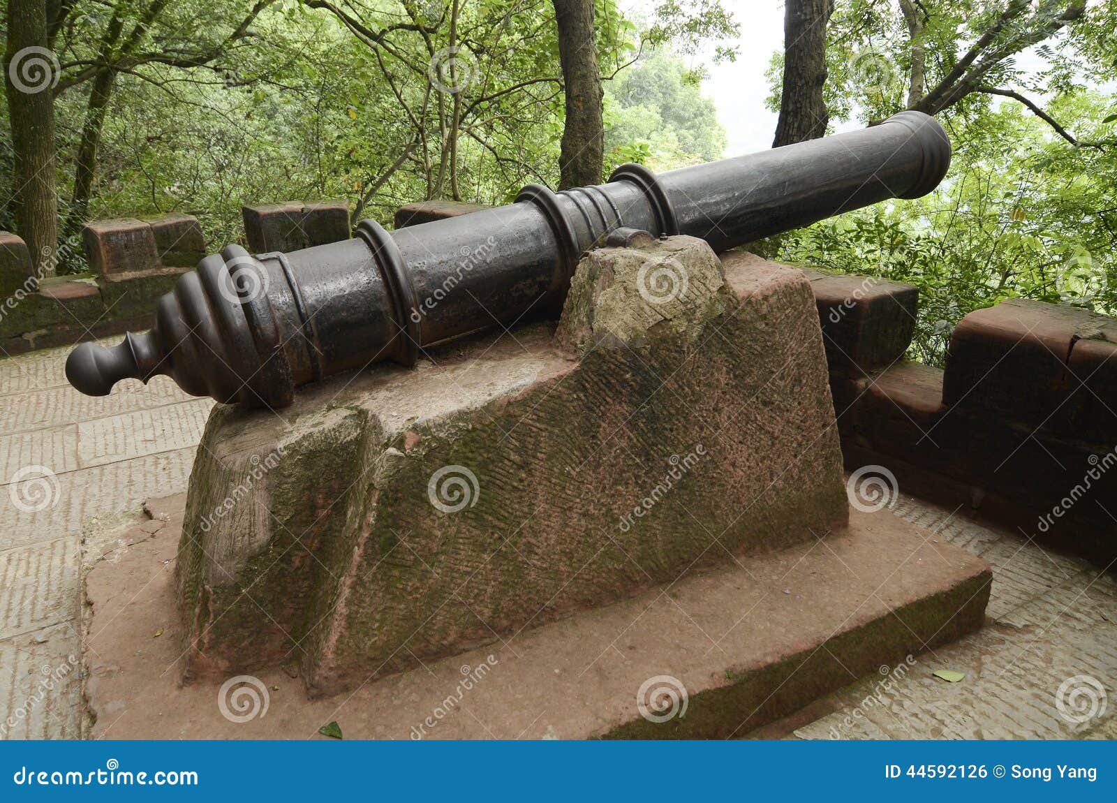 Ancient cannon stock photo. Image of ruins, defense, mouth - 44592126