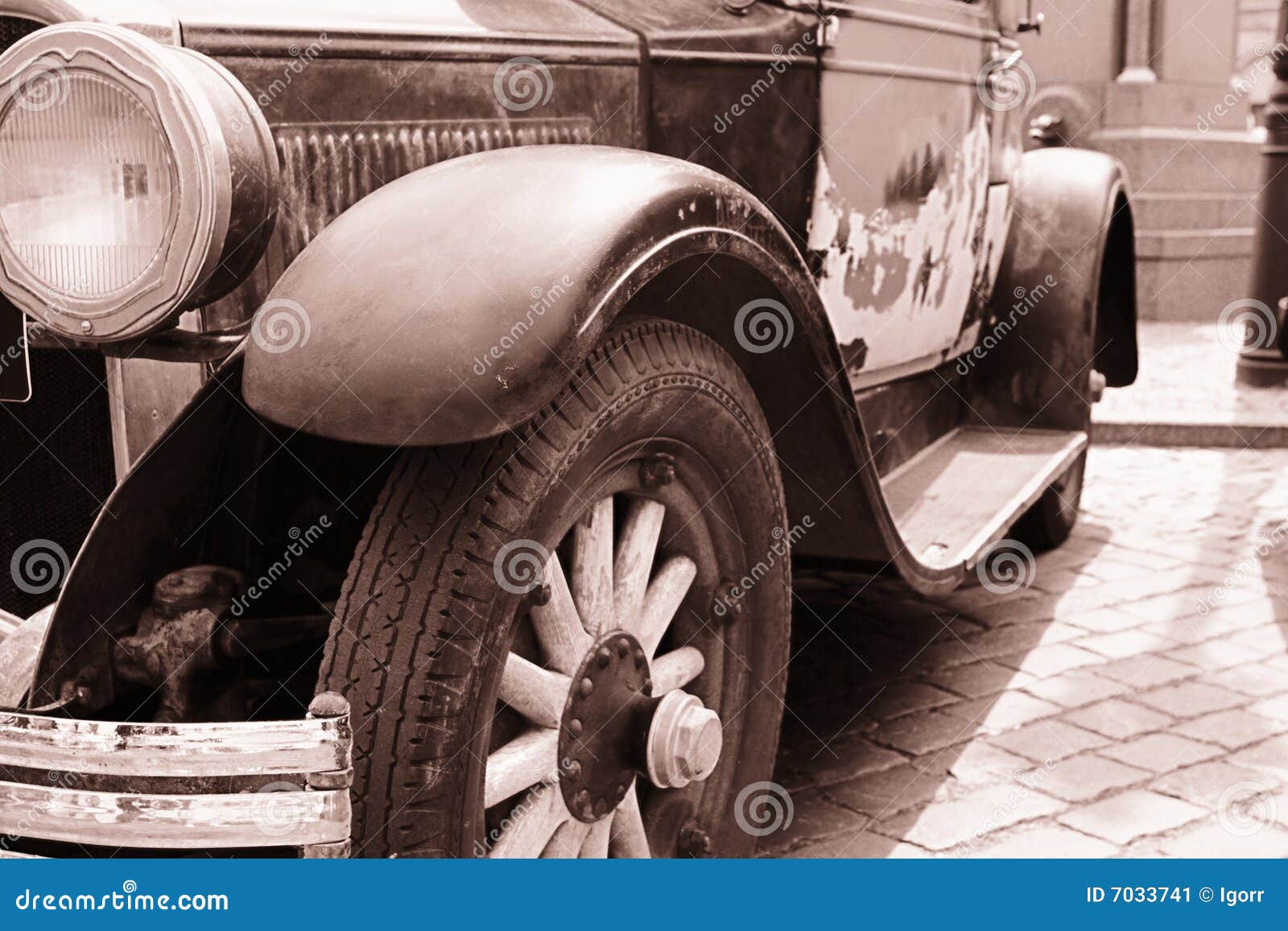 The ancient car stock image. Image of transportation, antique - 7033741