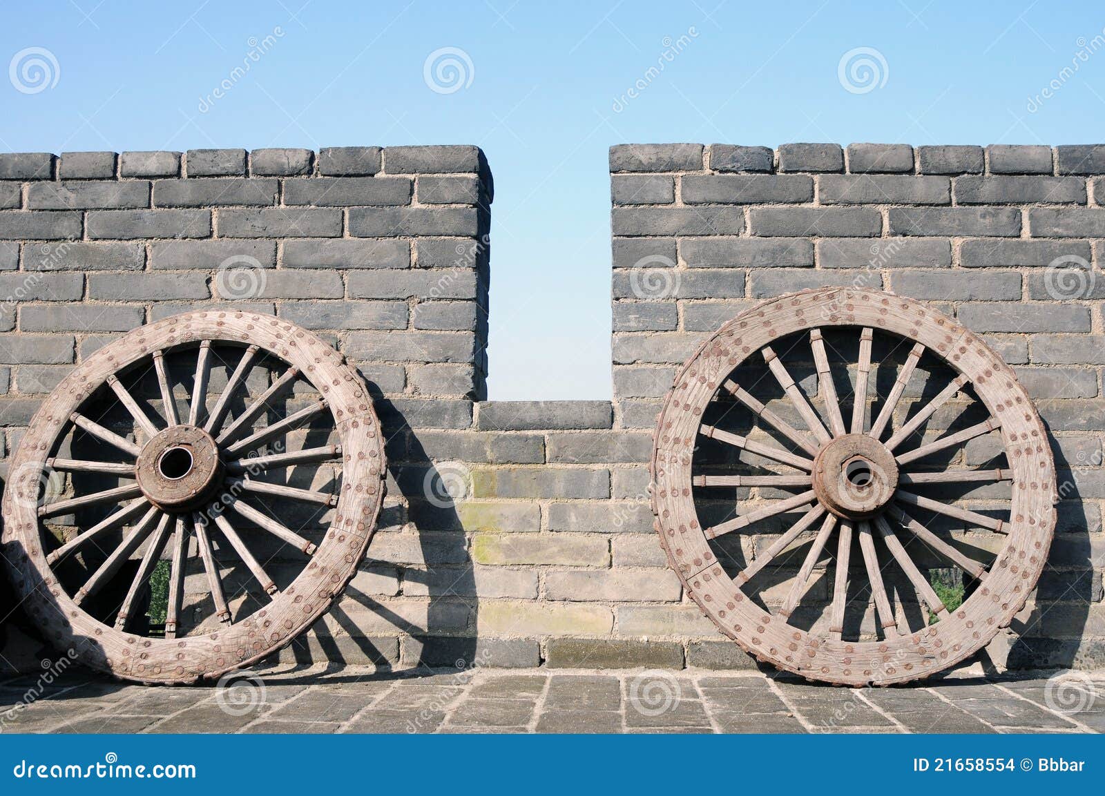 Ancient carriage wheel stock photo. Image of ancient - 21658554