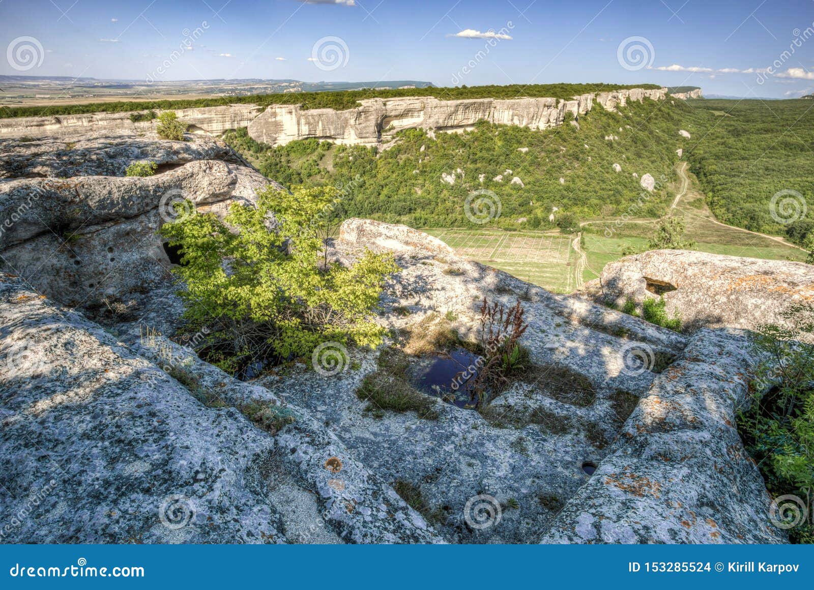 Ancient Cell in a Cave in Eski Kermen 3 Stock Photo - Image of ancient ...