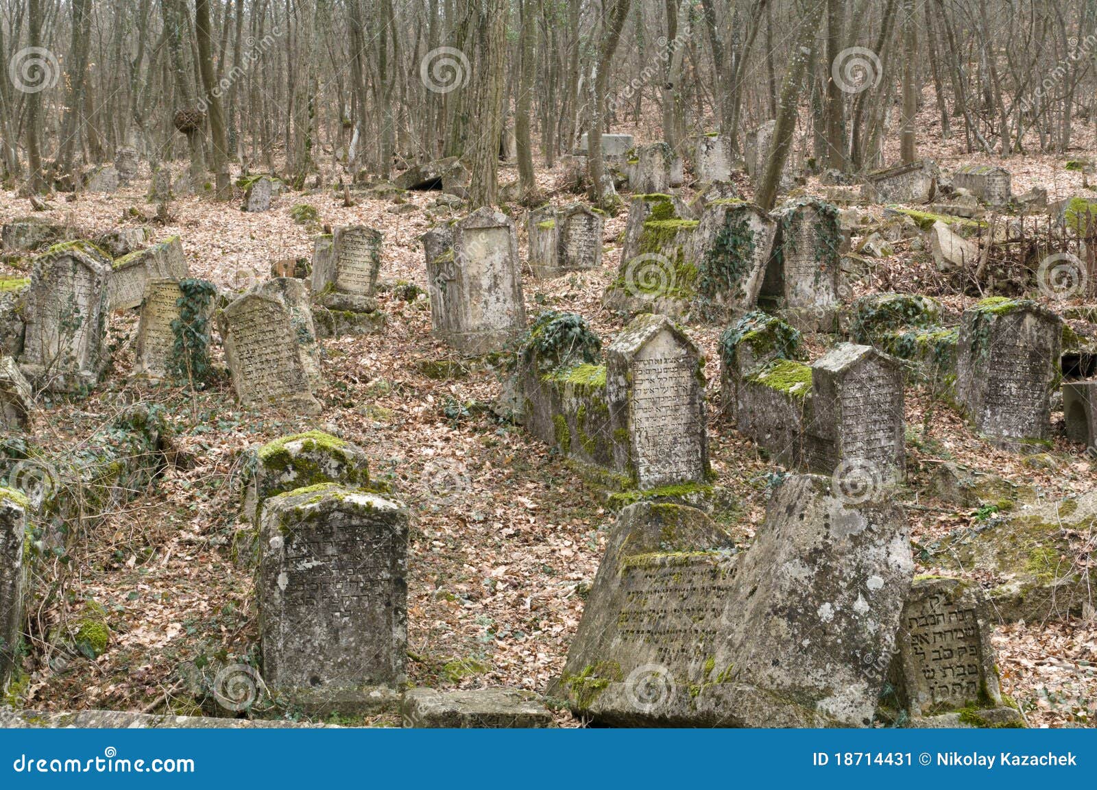 Ancient cemetery stock image. Image of grief, death, antique - 18714431