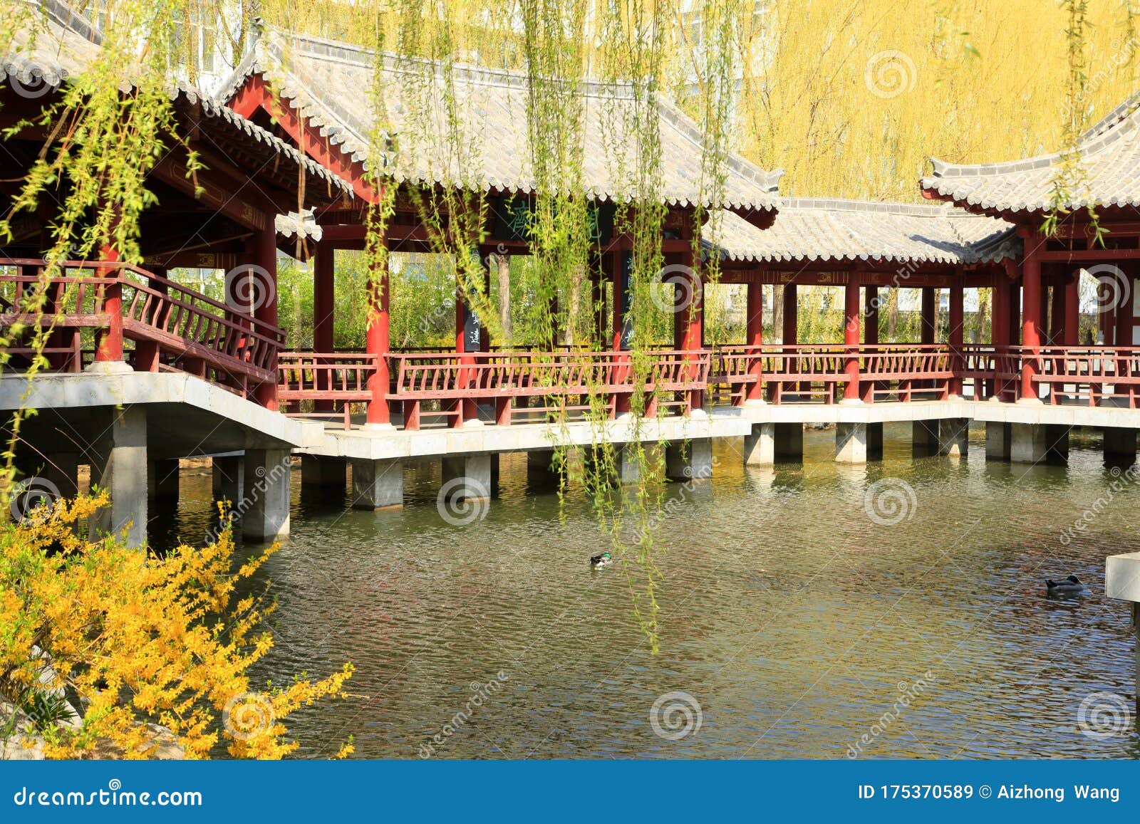 Ancient Chinese Architecture Stock Image - Image of classic, religion ...