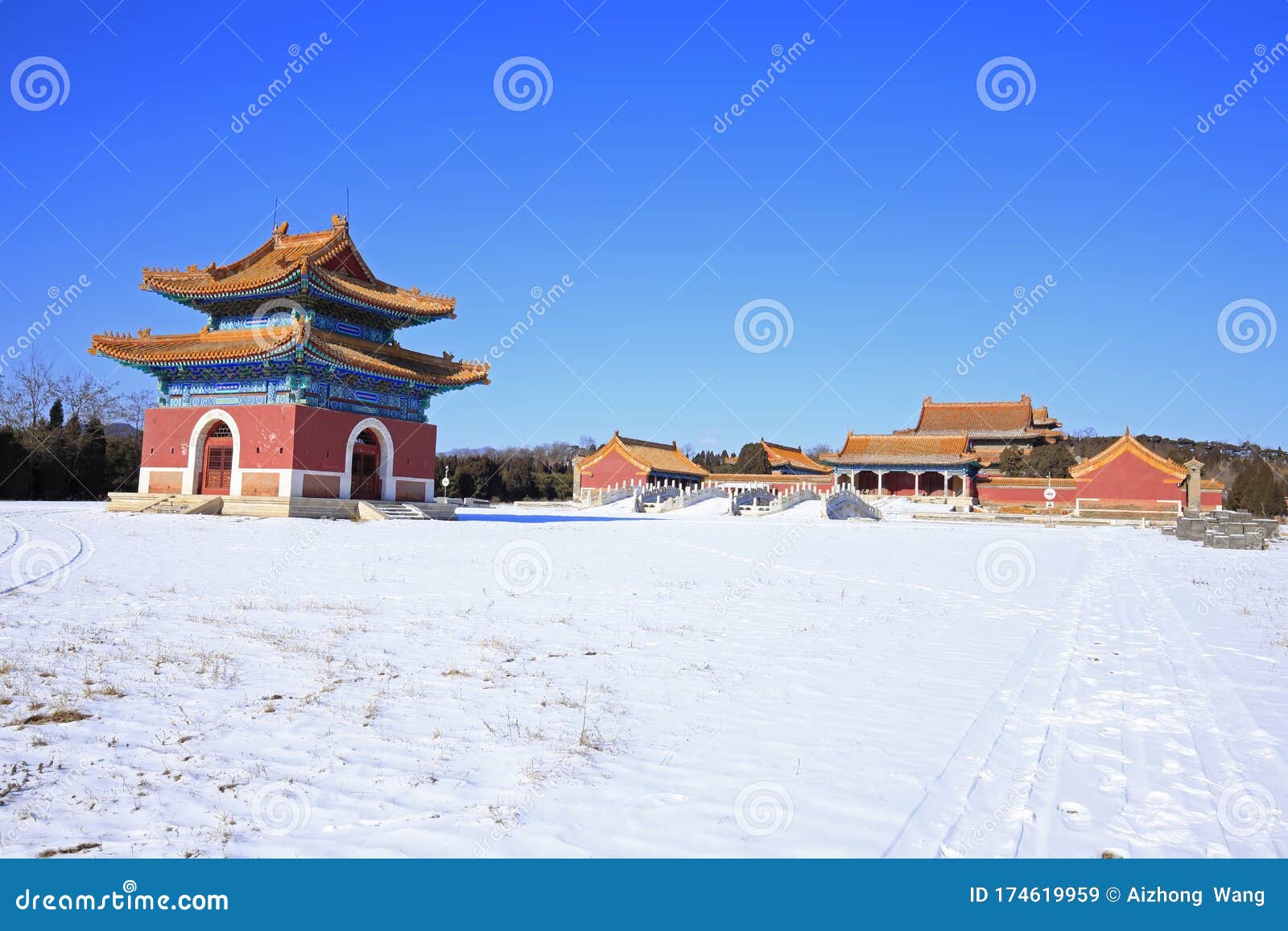 Ancient Chinese Architecture Stock Image - Image of asian, majestic ...