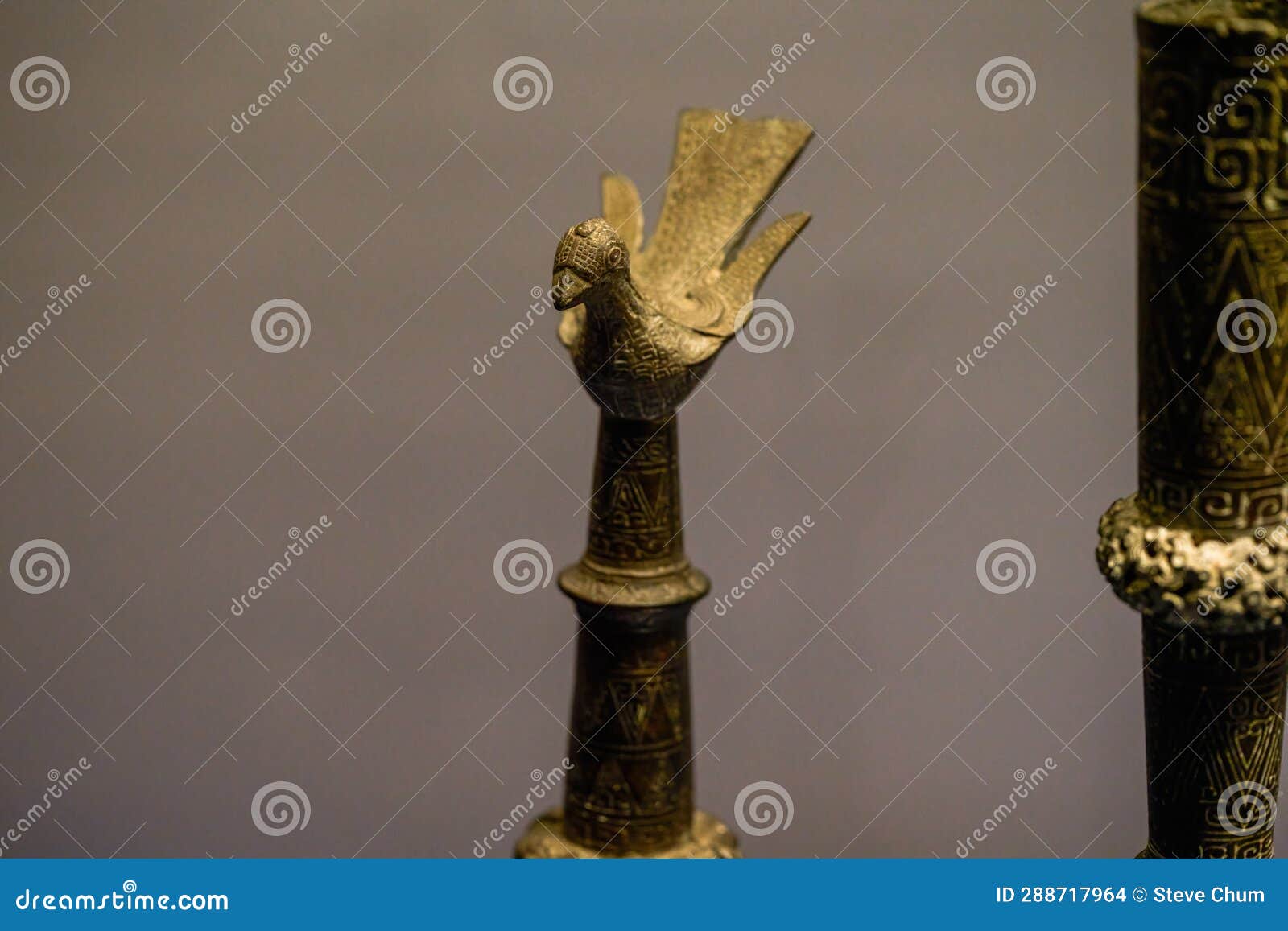 Ancient Chinese Bronze Weapon Relics Editorial Stock Image - Image of ...