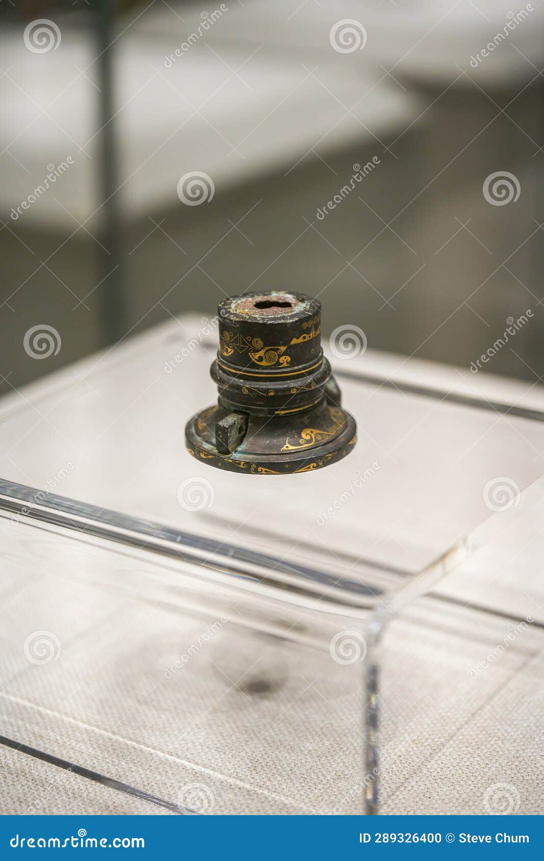 Ancient Chinese Cultural Relics in the Museum Stock Photo - Image of ...