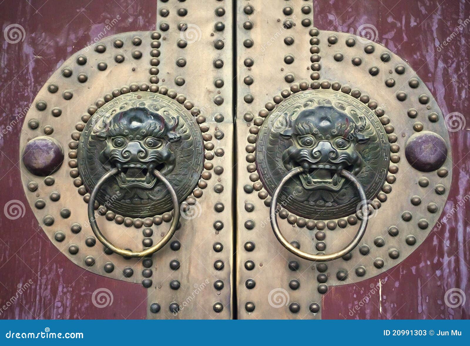 Ancient chinese door stock image. Image of asia, chinese - 20991303