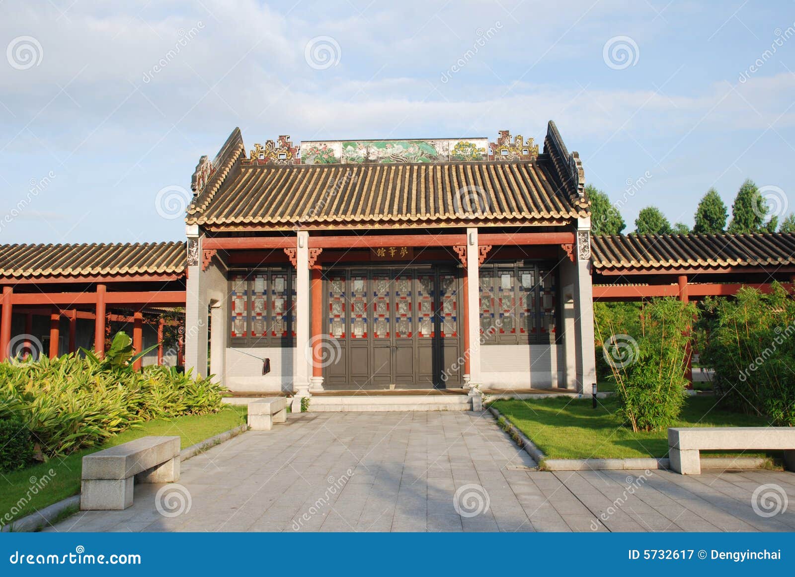 The Ancient Chinese Garden House Stock Image - Image of china, house ...