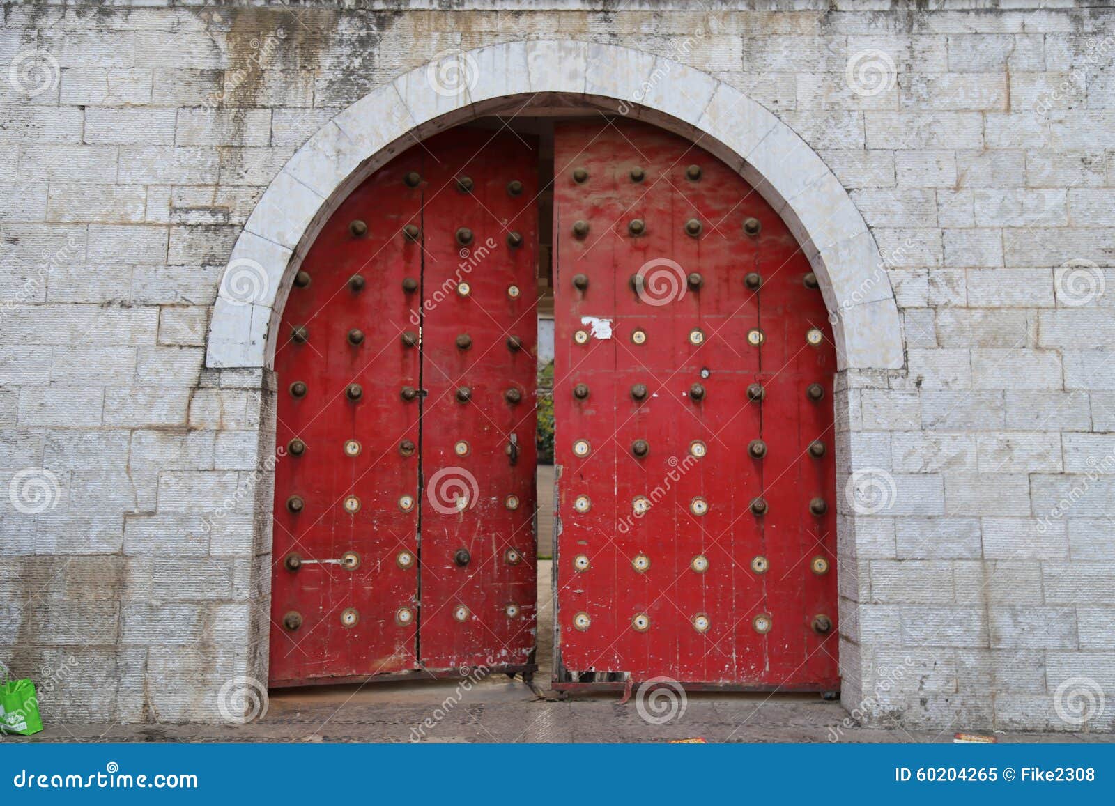 Ancient Chinese Gate stock image. Image of yunnan, architecture - 60204265