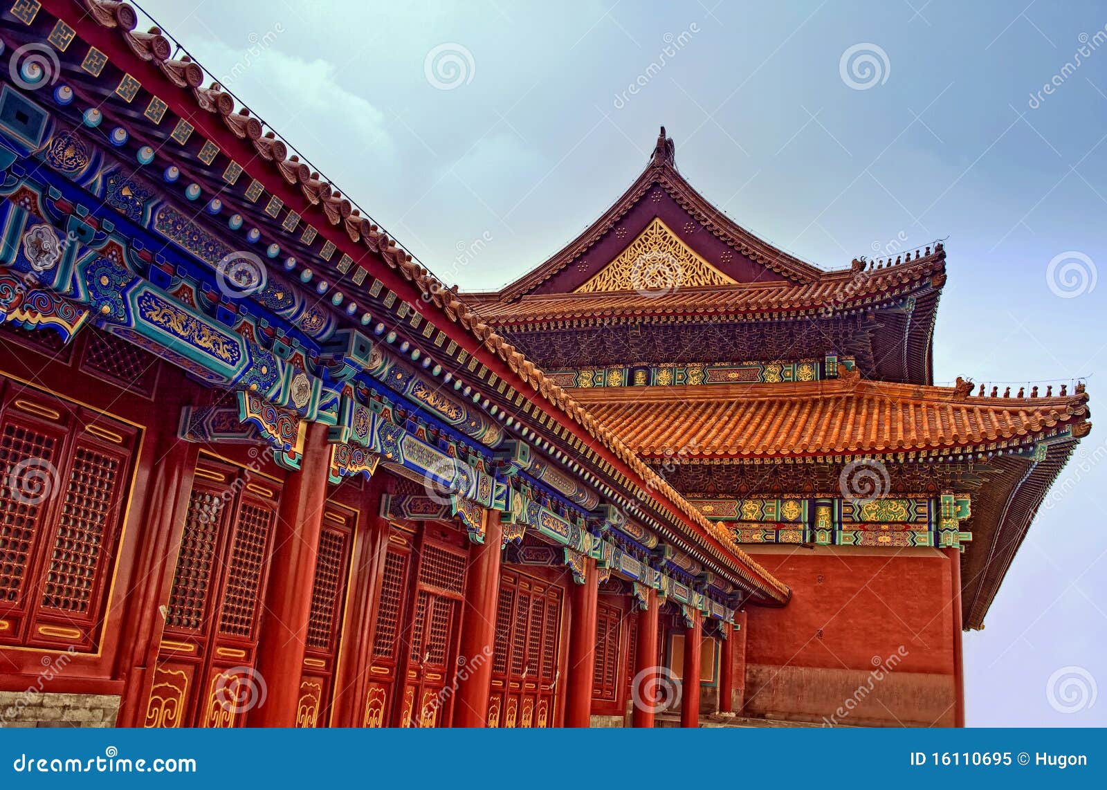 Ancient chinese palace stock image. Image of gold, china - 16110695