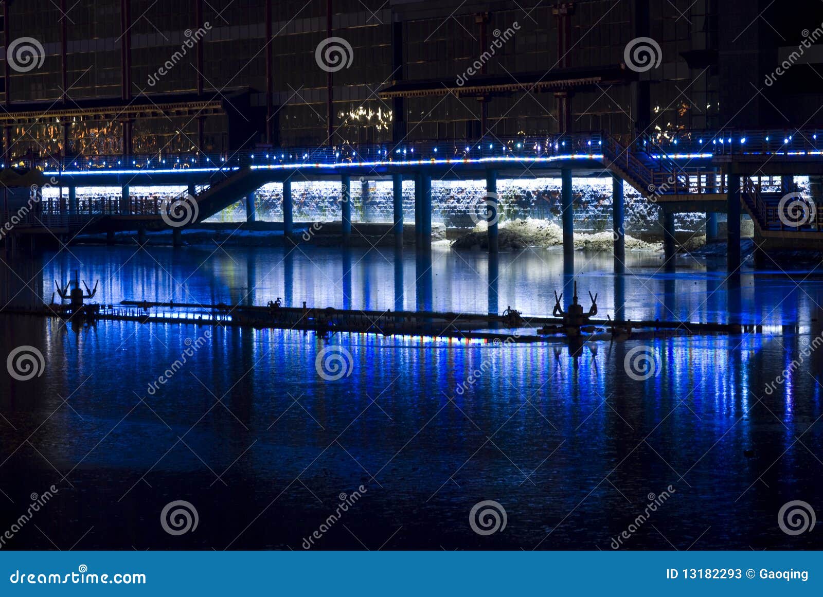 Ancient Chinese Style Architecture Stock Image - Image of river ...