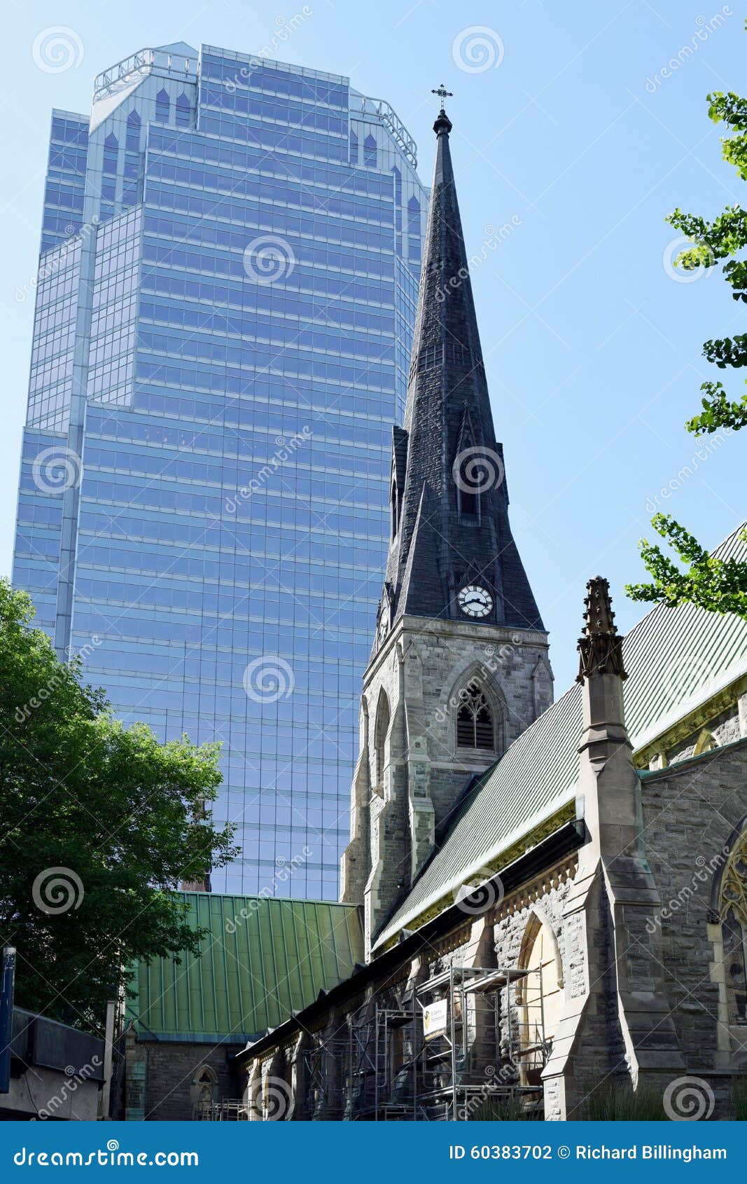 Ancient Church & Modern Skyscraper, Montreal, Quebec, Canada Editorial ...