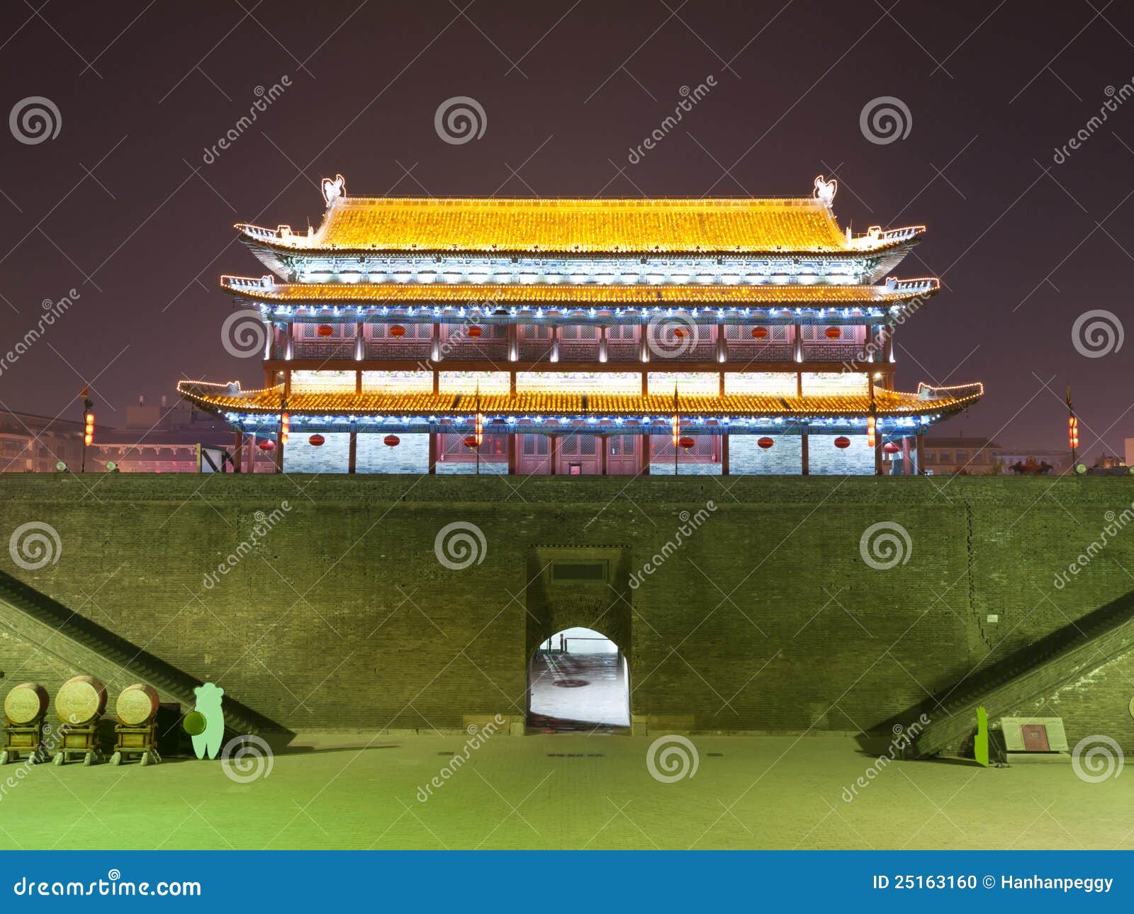 Ancient city gate stock photo. Image of ancient, monument - 25163160
