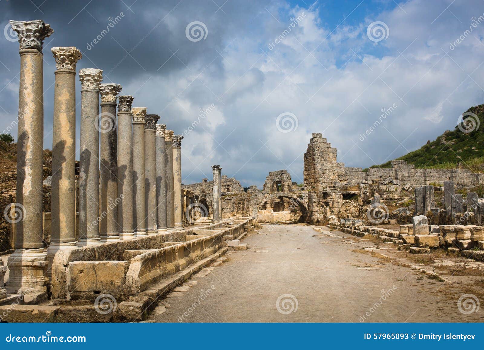 Ancient city of Perge stock image. Image of apollonius - 57965093