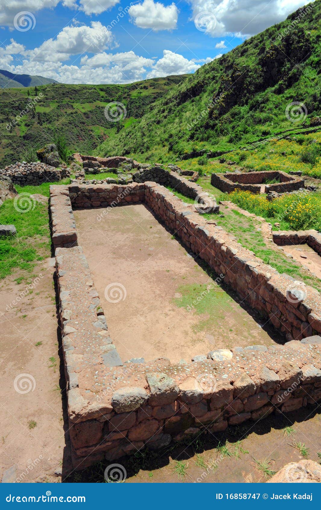 Ancient city ruins in Peru stock image. Image of outdoors - 16858747