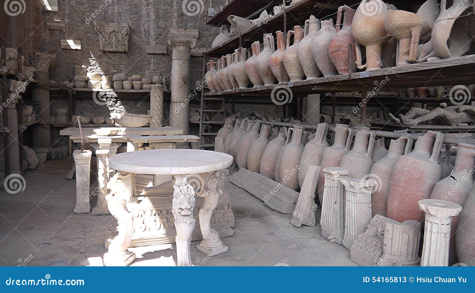Ancient Civilization Pompeii Relic in Italy. Stock Image - Image of ...