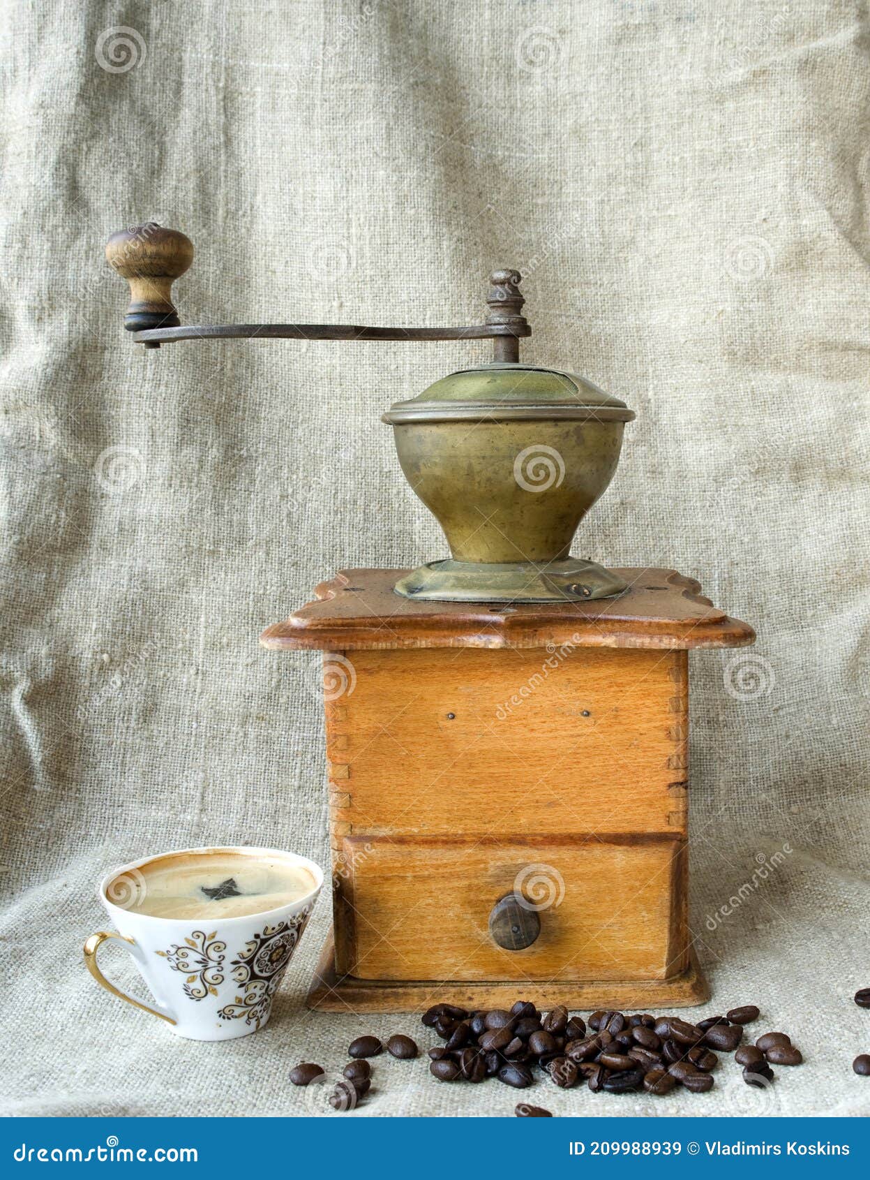 Ancient Coffee Grinder with Grains Stock Image - Image of handle, brown ...
