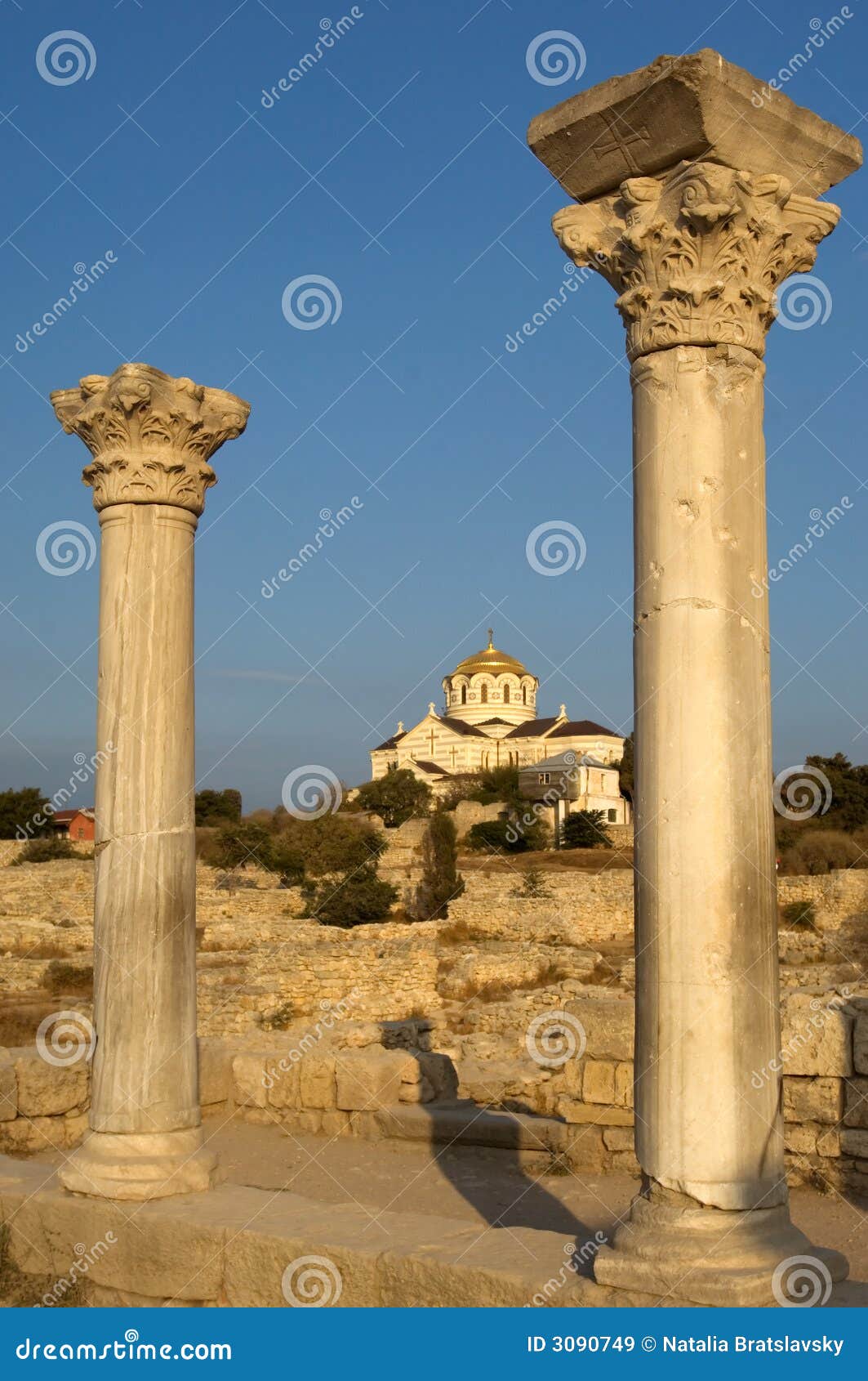 Ancient columns stock image. Image of coast, archeology - 3090749