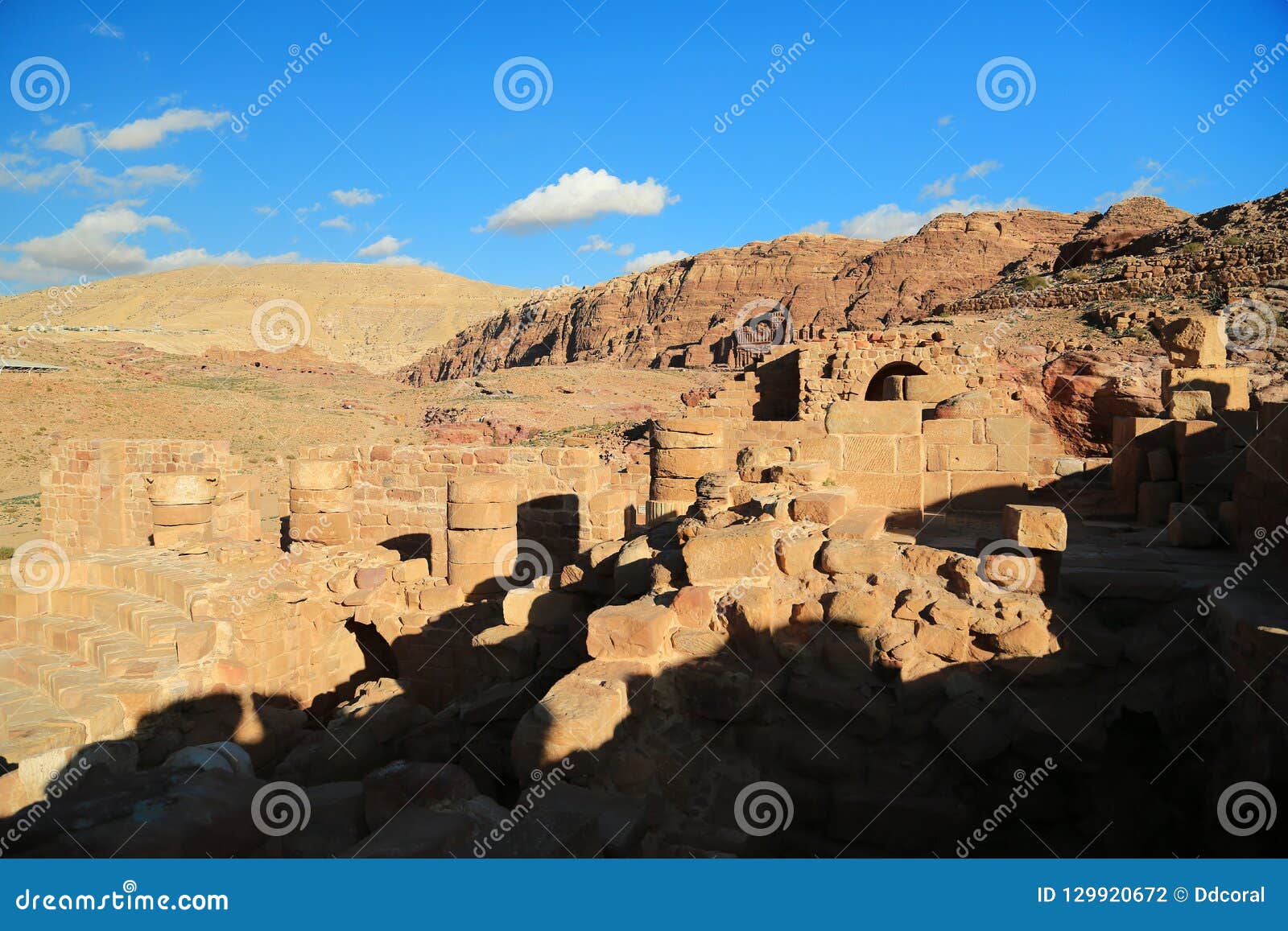Ancient Columns of Great Temple or Temple of Winged Lions in Pet Stock ... Ancient Columns of Great Temple or Temple of Winged Lions in Pet Stock ...