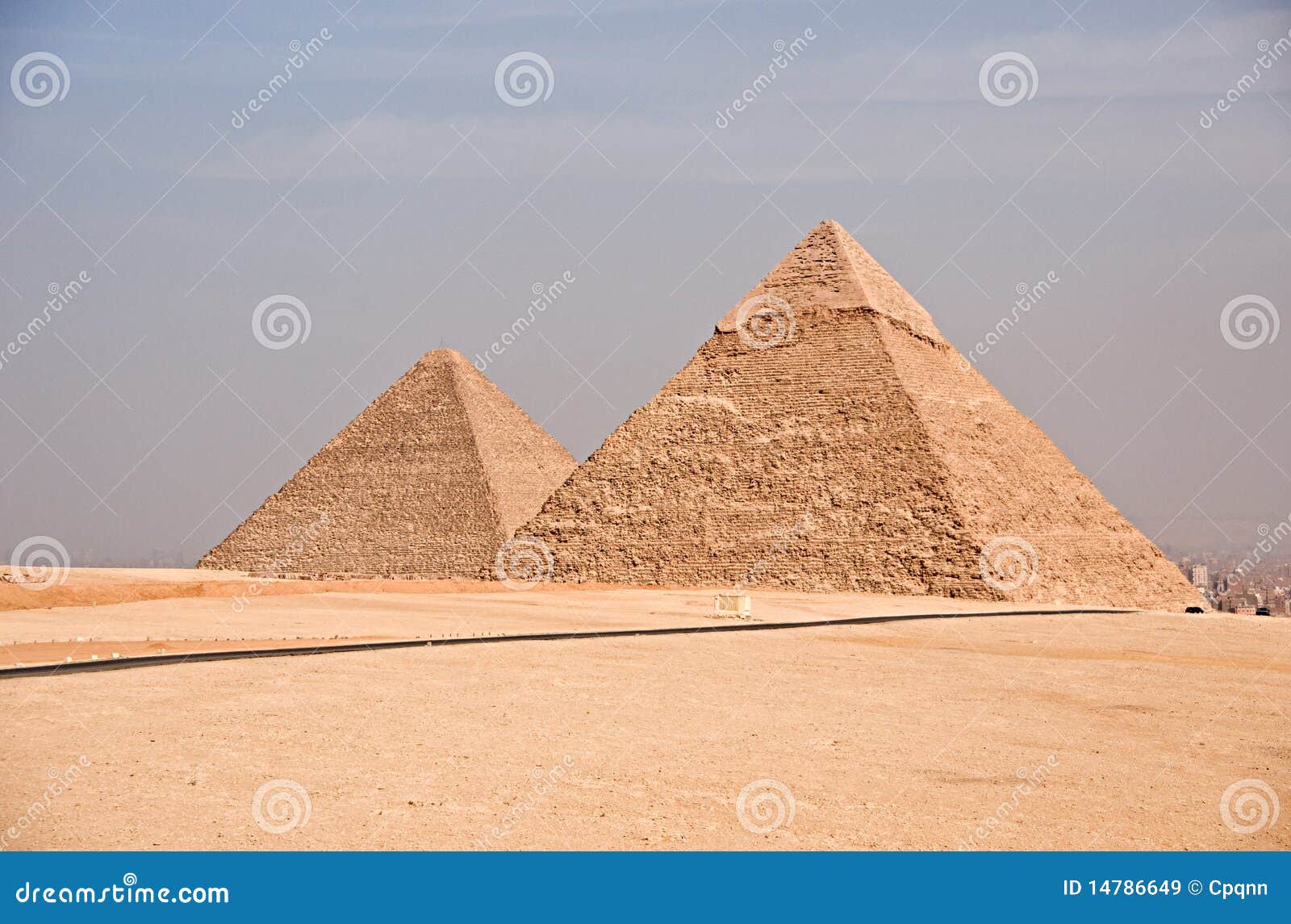 Ancient Egyptian Pyramid of Giza Stock Image - Image of khafre, blocks ...