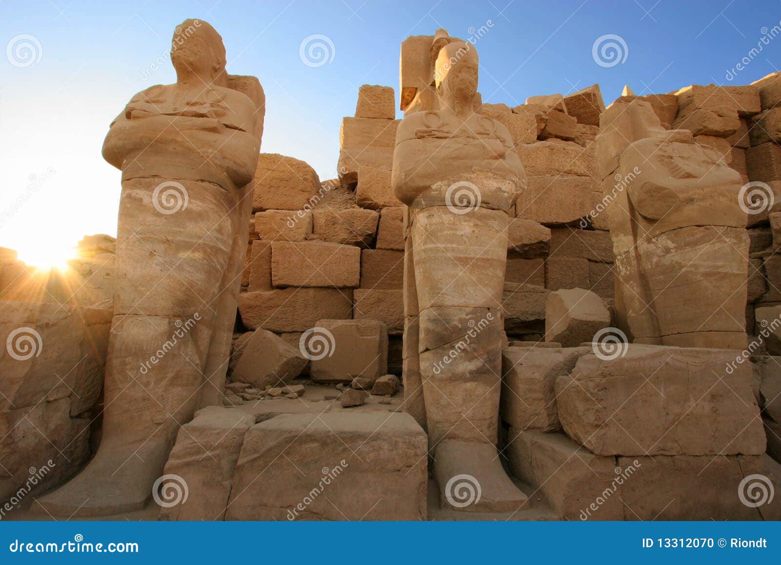 Ancient egyptian statues stock photo. Image of architecture - 13312070