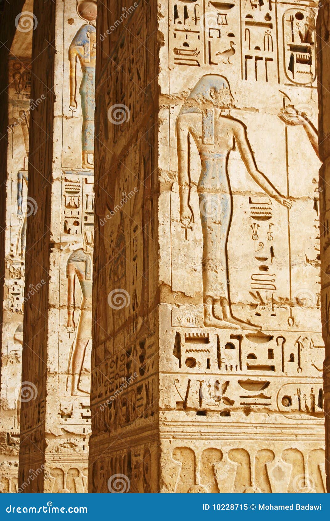 Ancient Egyptian temple stock image. Image of stone, human - 10228715