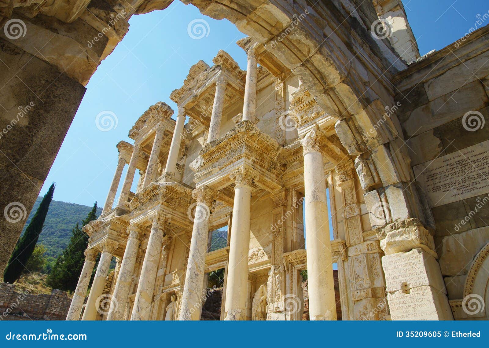 Ancient ephesus stock image. Image of celsius, ruins - 35209605