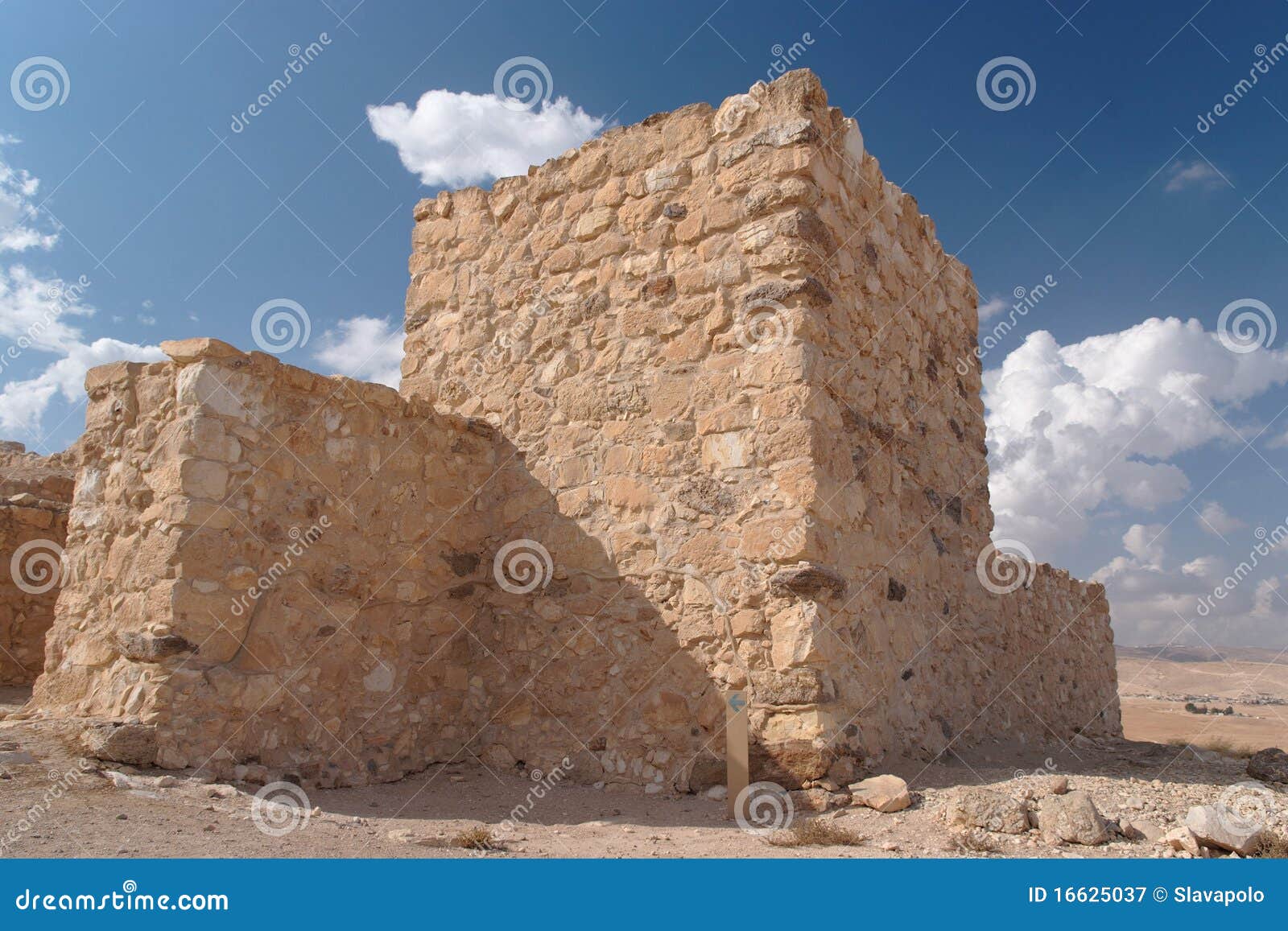 Ancient Fortress in the Desert Stock Image - Image of desert, tower ...