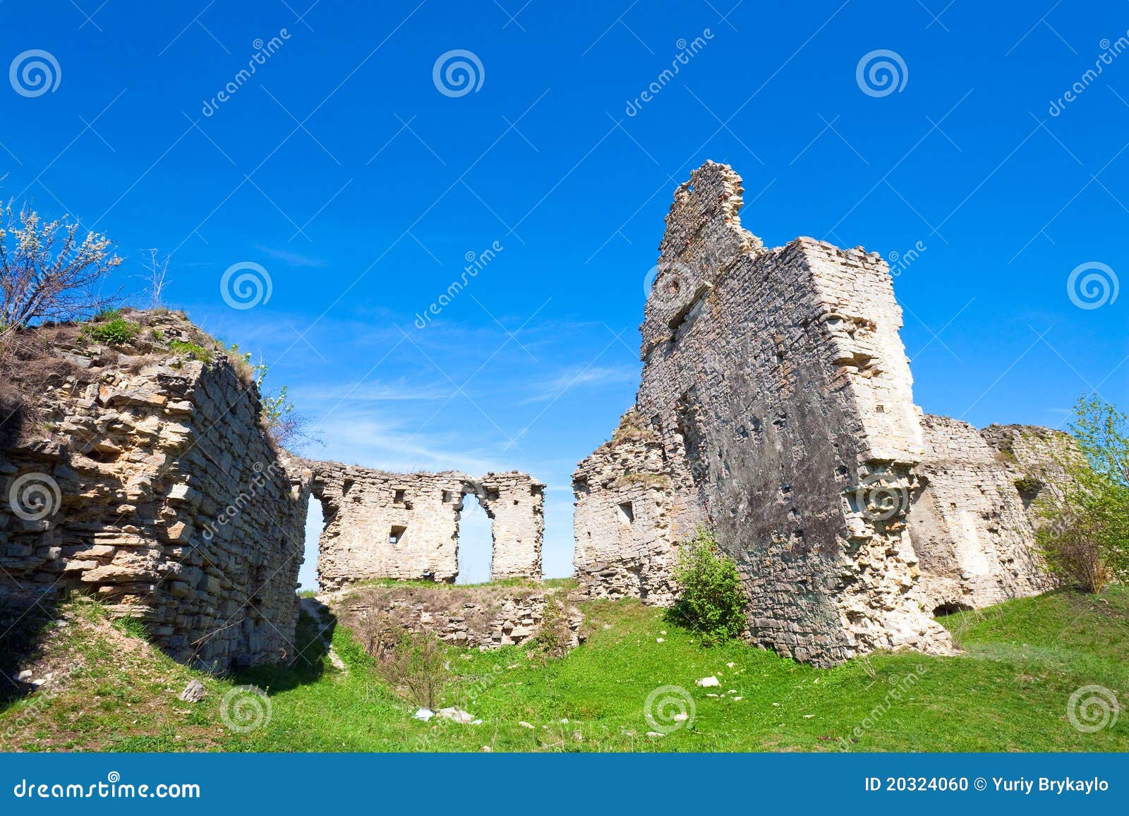 Ancient fortress ruins stock photo. Image of house, nature - 20324060
