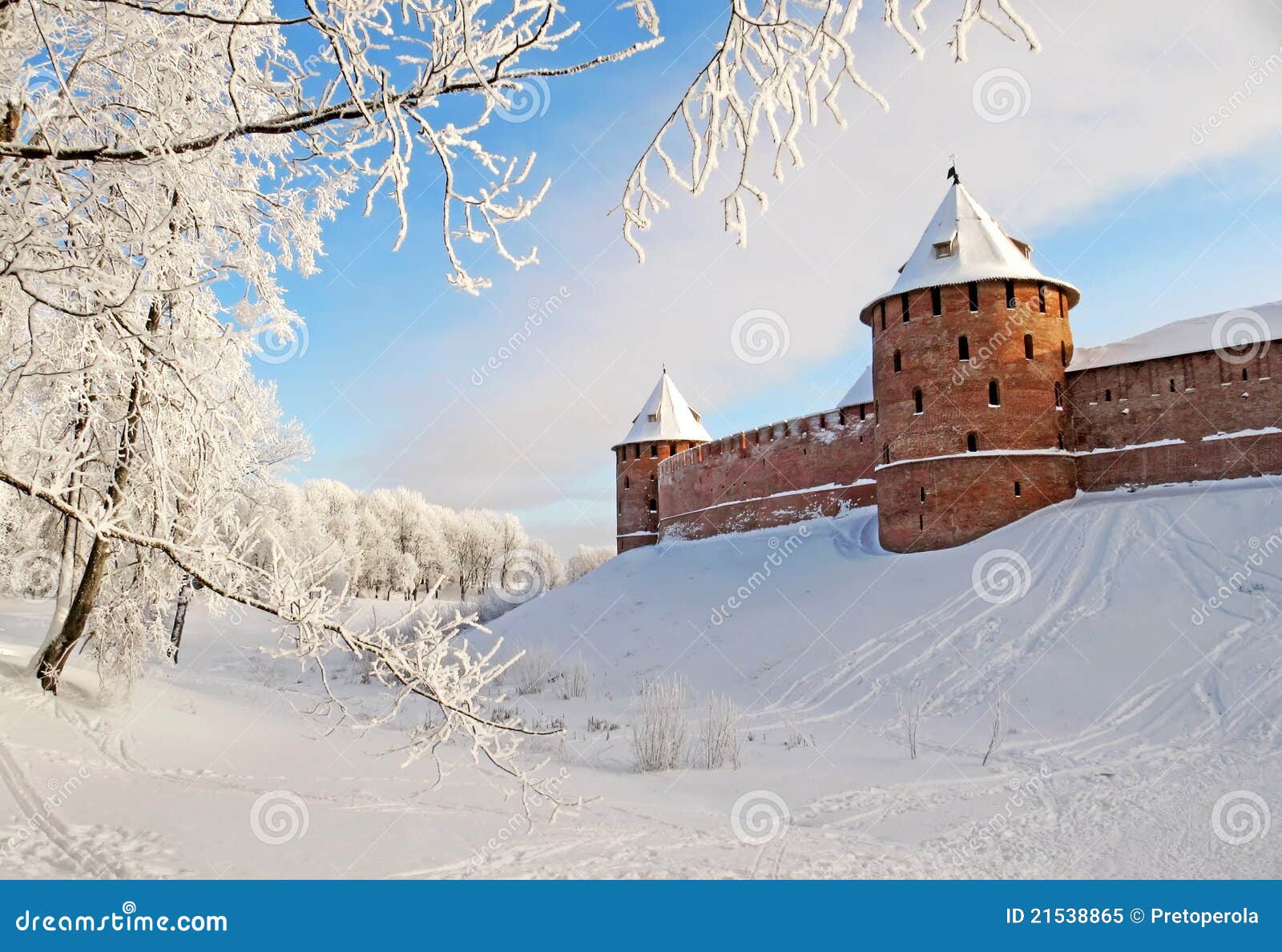 Ancient fortress in winter stock image. Image of city - 21538865