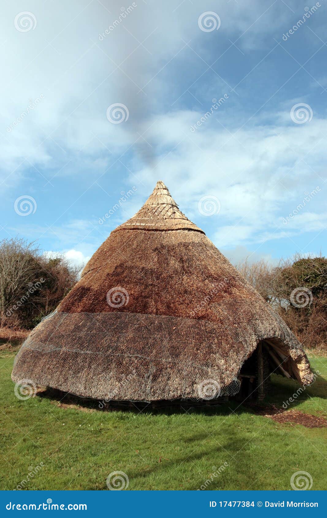 Ancient gaelic dwelling stock photo. Image of farm, gaelic - 17477384
