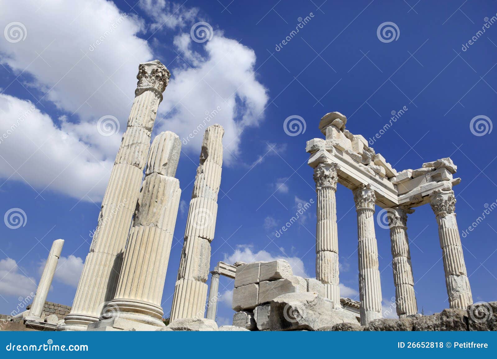 Ancient Greek City of Pergamon in Bergama, Turkey Stock Photo - Image ...