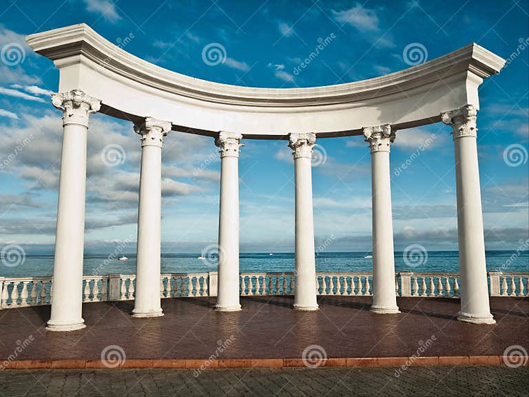 Ancient Greek columns stock image. Image of column, archeology - 21602543