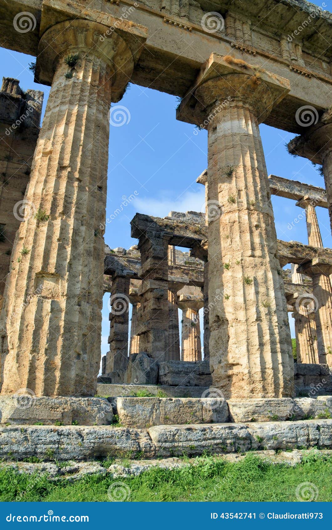 Ancient Greek columns stock image. Image of empire, civilization - 43542741