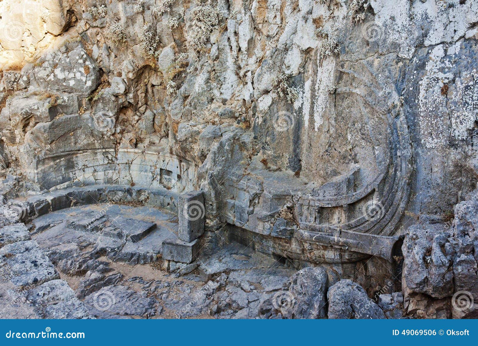 Ancient Greek rock drawing stock photo. Image of surface - 49069506