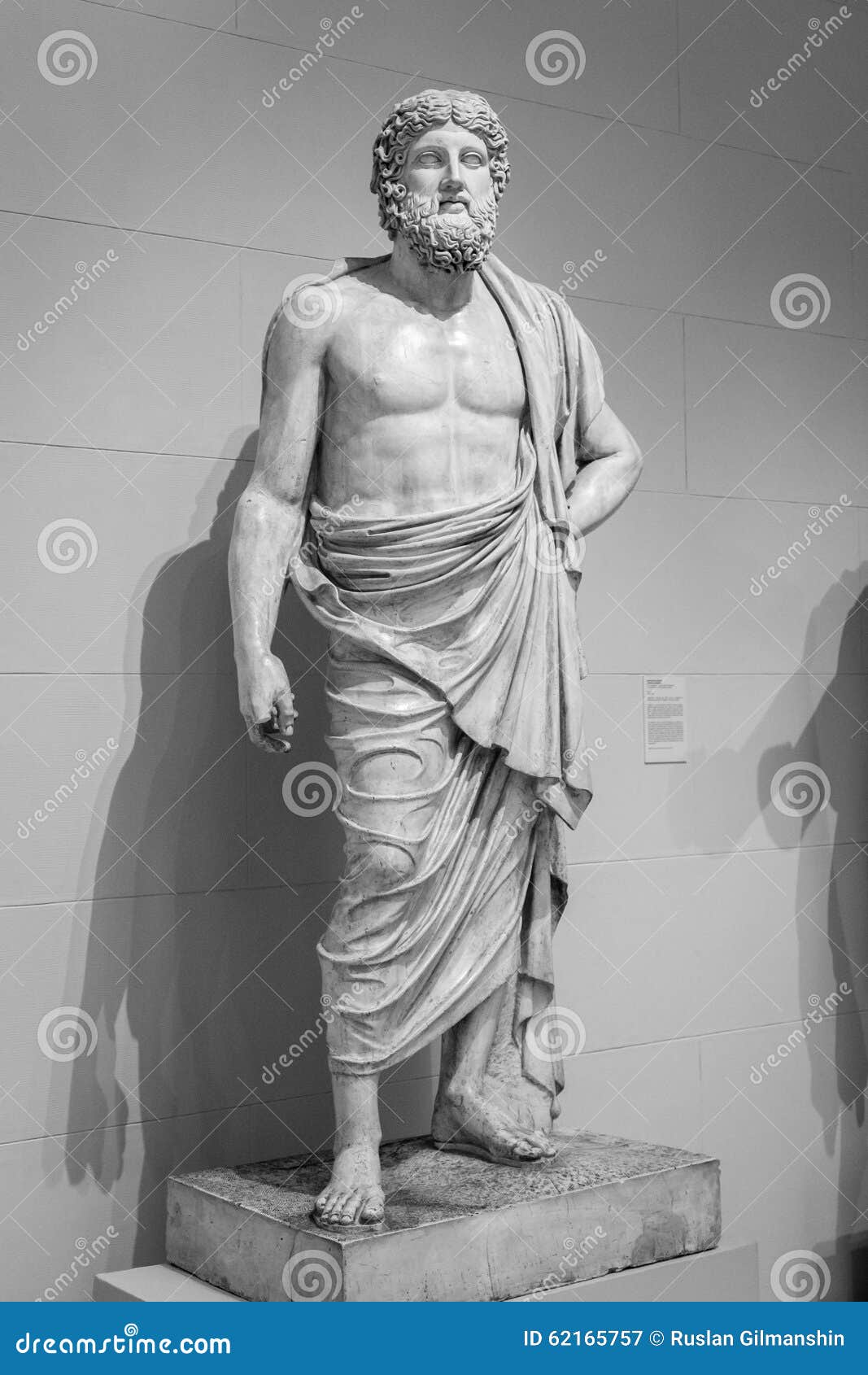 Ancient Greek Statue of a Man Editorial Photography - Image of historic ...