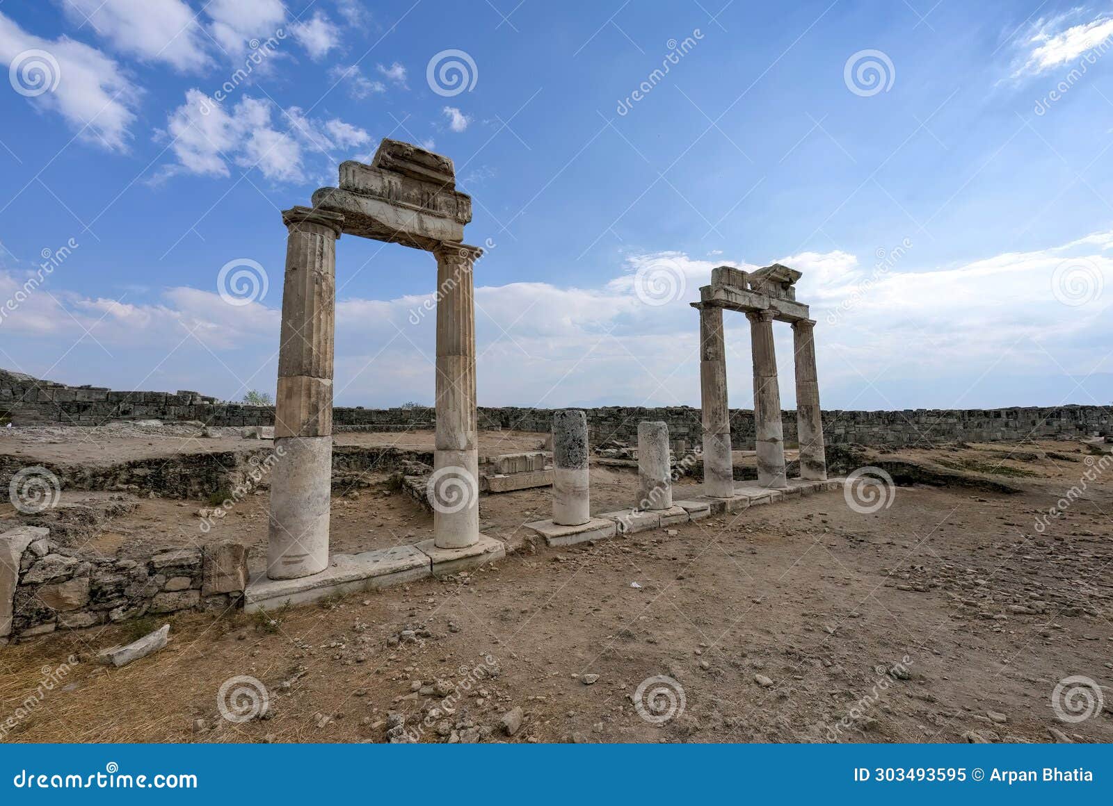 Ancient Greek Temple Columns at Pamukkale, Turkey Stock Image - Image ...