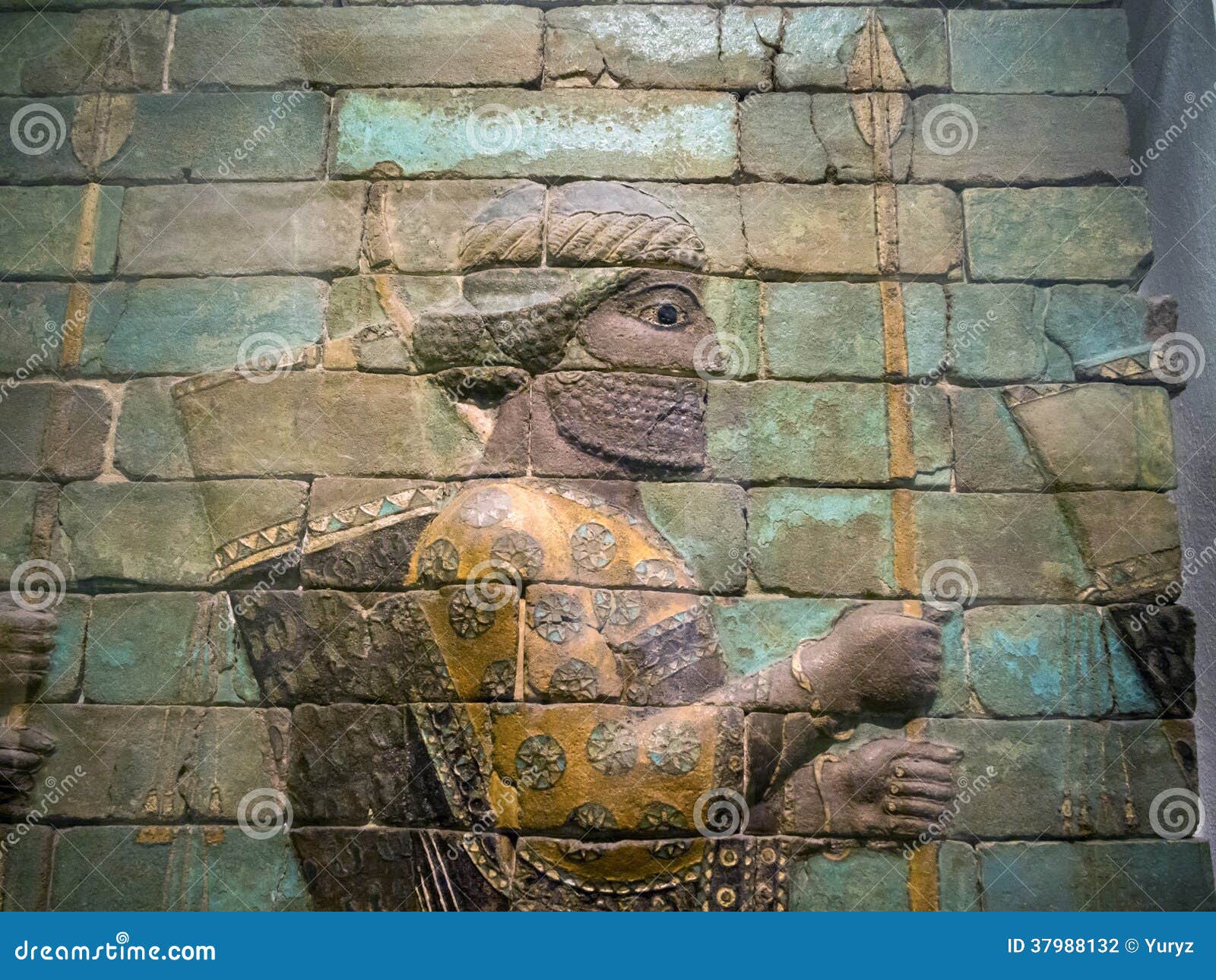 Ancient guard editorial photography. Image of berlin - 37988132