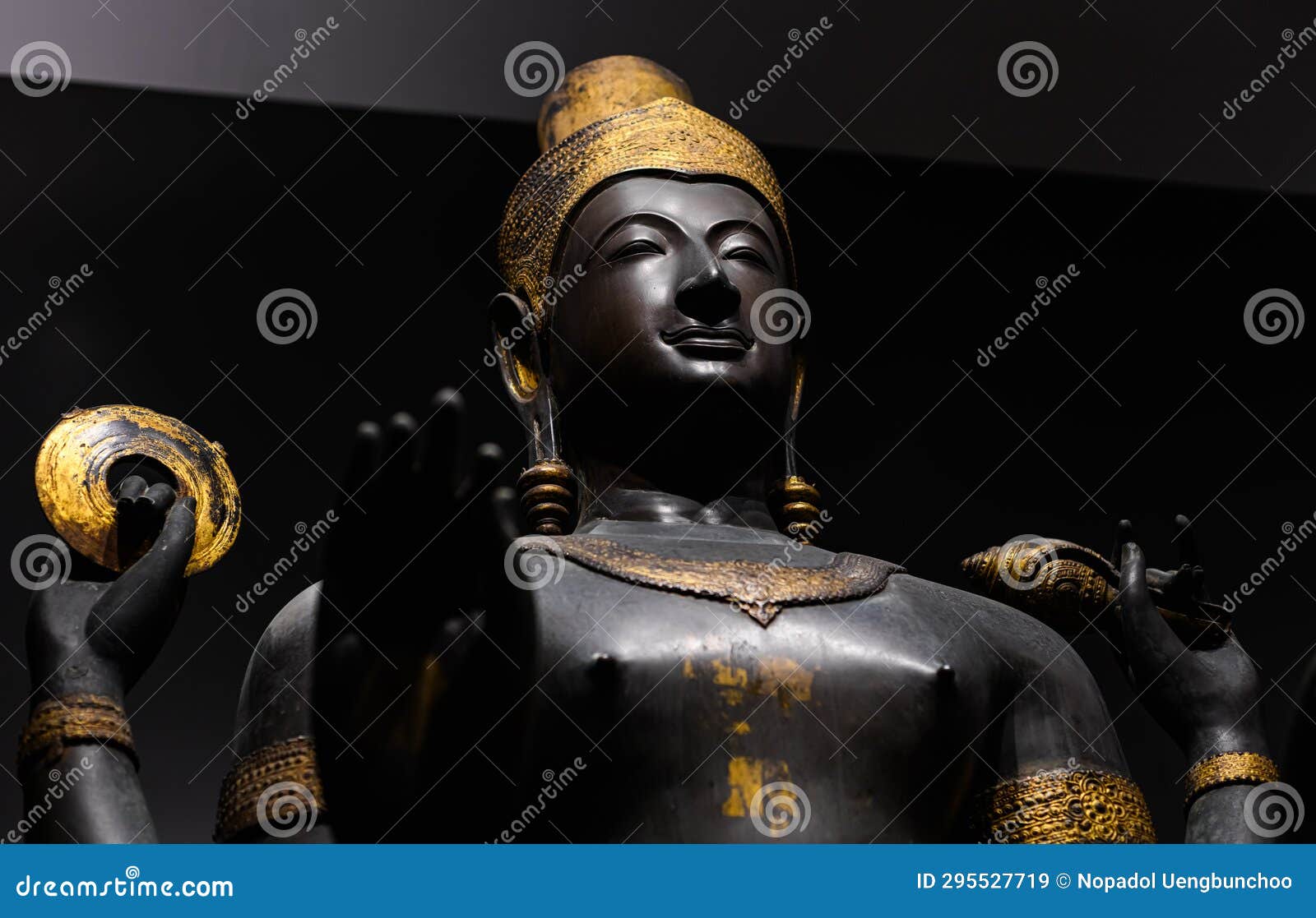 Ancient Hindu Idols are on Display at the National Museum Editorial ...