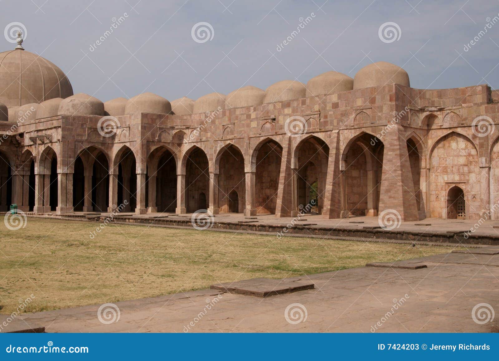 Ancient Indian Mosque stock image. Image of madhya, arch - 7424203