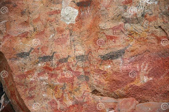 Ancient Indigenous Rock Art Stock Photo - Image of geology, hunt: 7757252